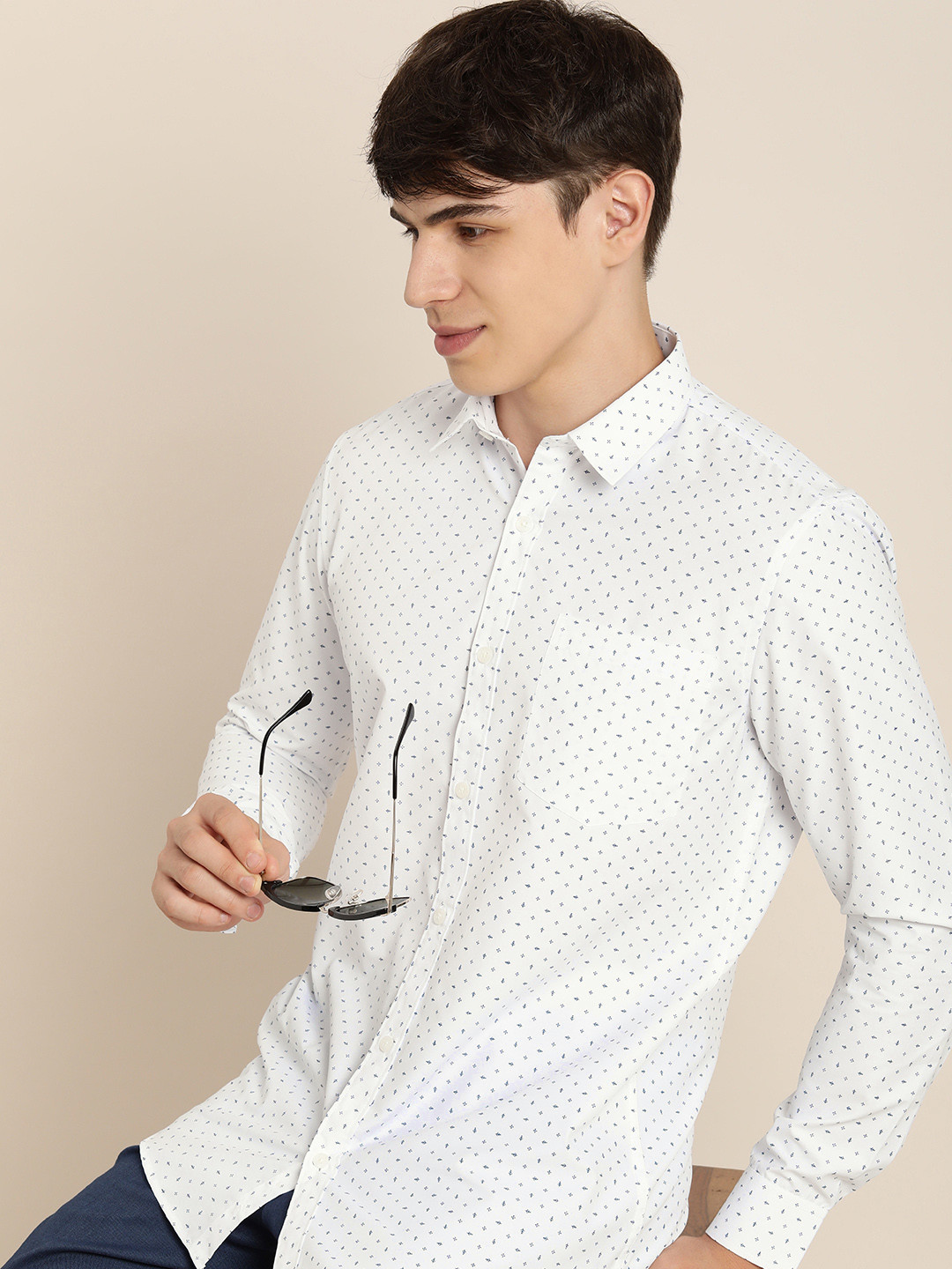 Buy Encore By INVICTUS Men Micro Ditsy Ethnic Printed Casual Shirt ...