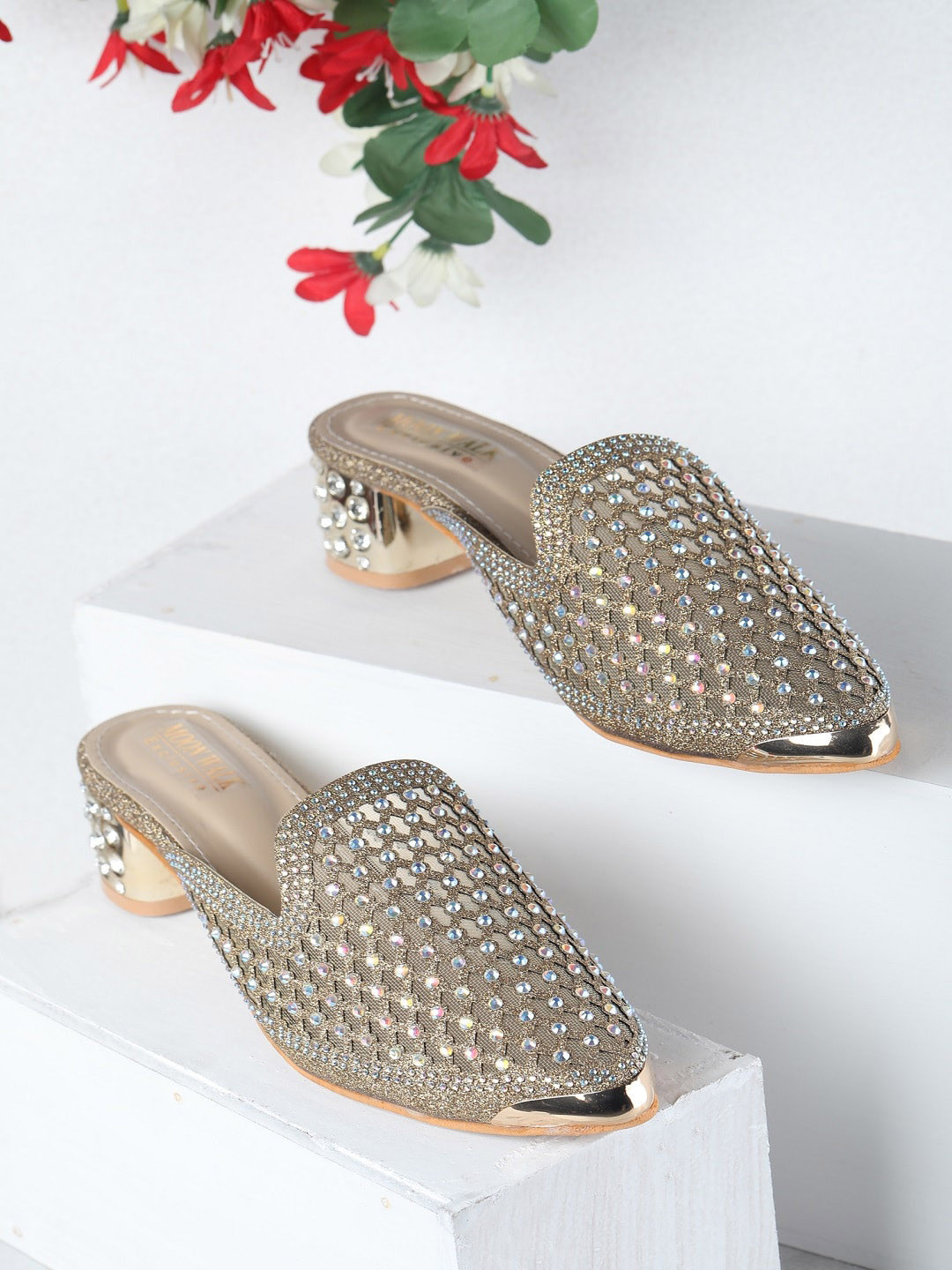 Buy Moonwalk Embellished Block Mules - Heels for Women 21353030 | Myntra