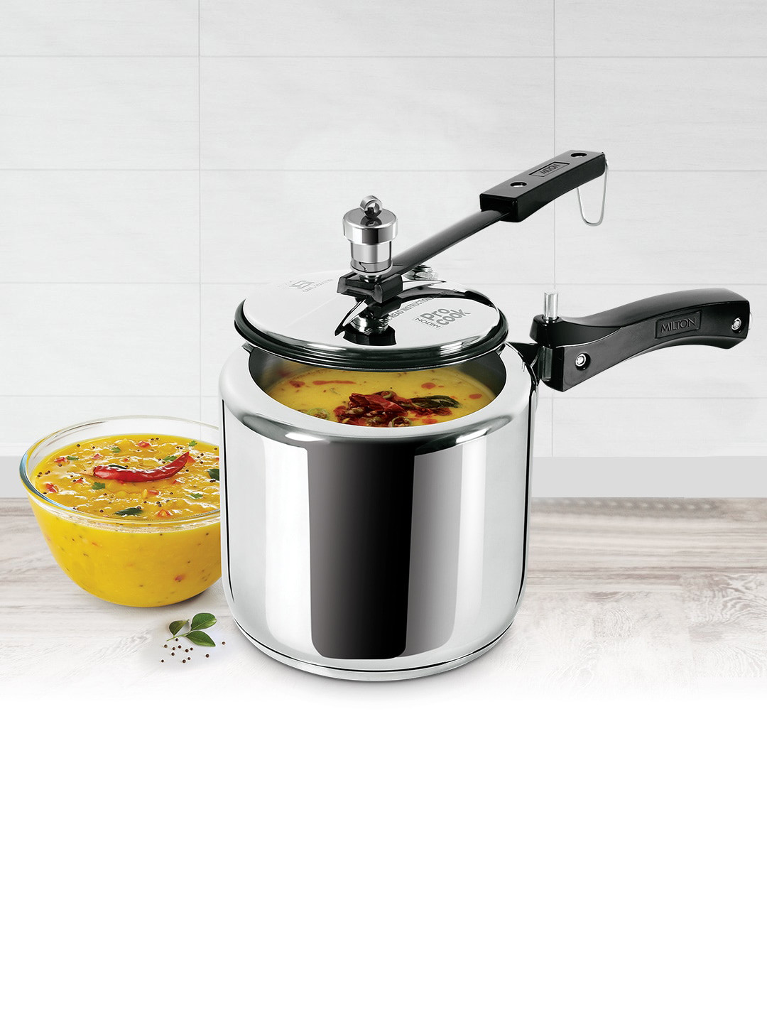 Buy Milton Pro Cook Sandwich Bottom Stainless Steel Pressure Cooker ...