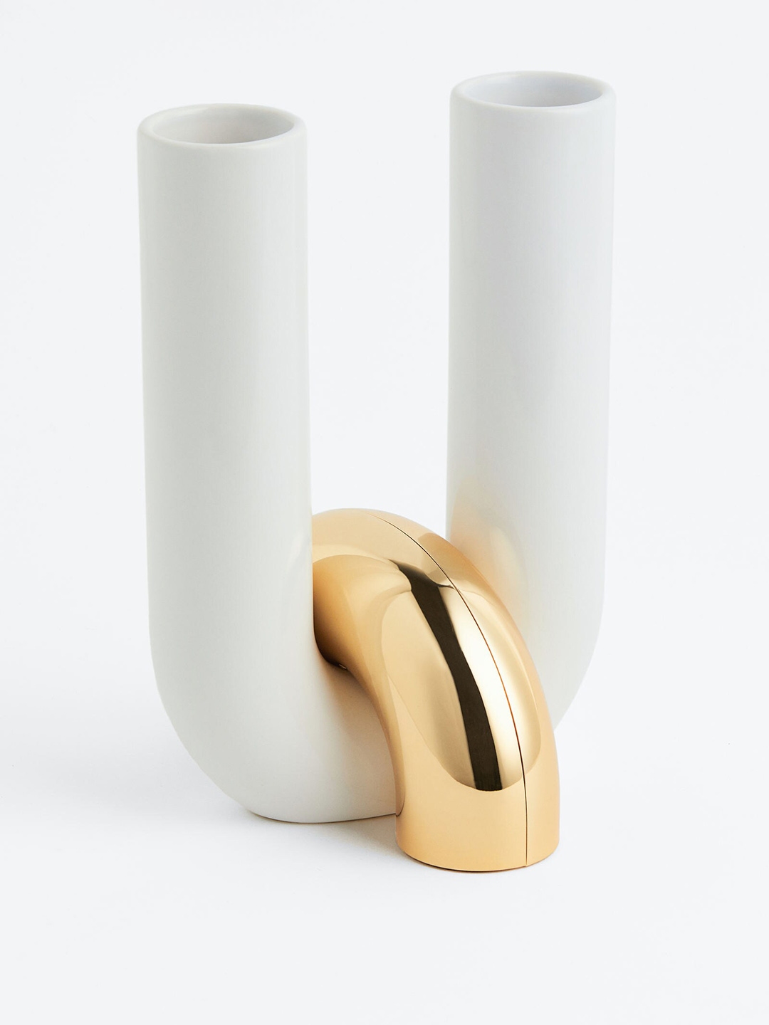 Buy H&M White & Gold Toned U Bend Vase - Vases for Unisex 21438622 | Myntra Buy H&M White & Gold Toned U Bend Vase - Vases for Unisex 21438622 | Myntra