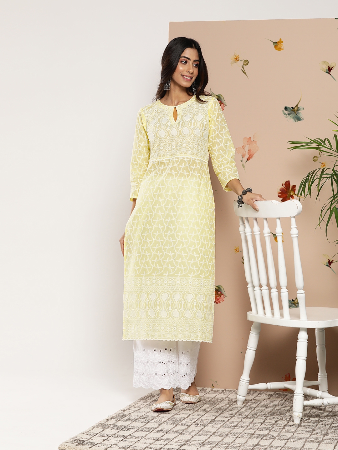 Buy Libas Women Ethnic Motifs Embroidered Keyhole Neck Thread Work