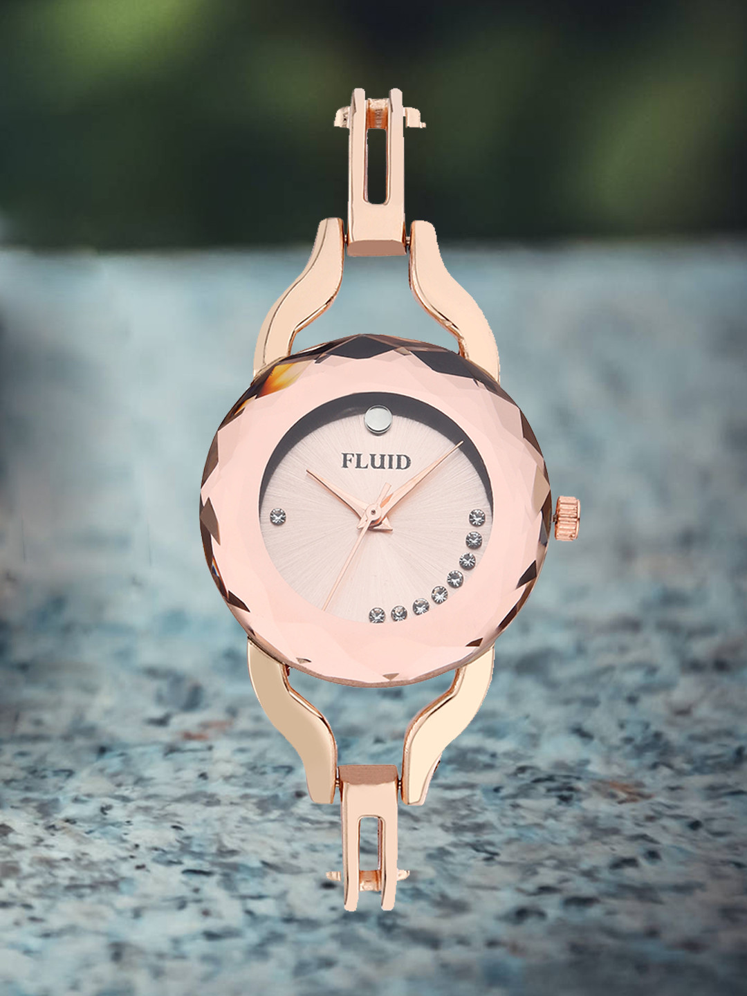 Buy FLUID Women Toned Bracelet Style Straps Analogue Watch FL23 007 ...