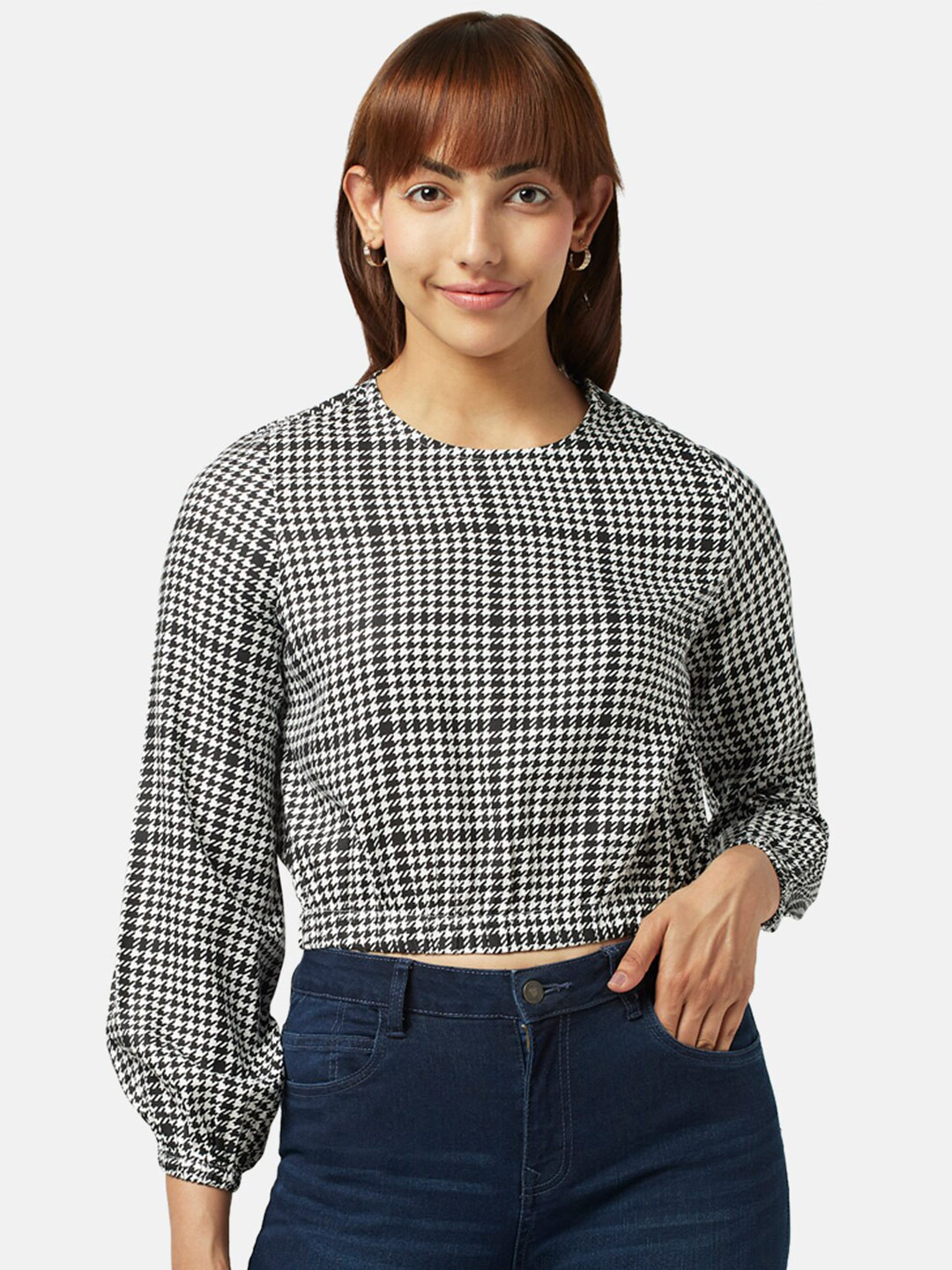 Buy People Checked Monochrome Crop Top - Tops for Women 21548468 | Myntra