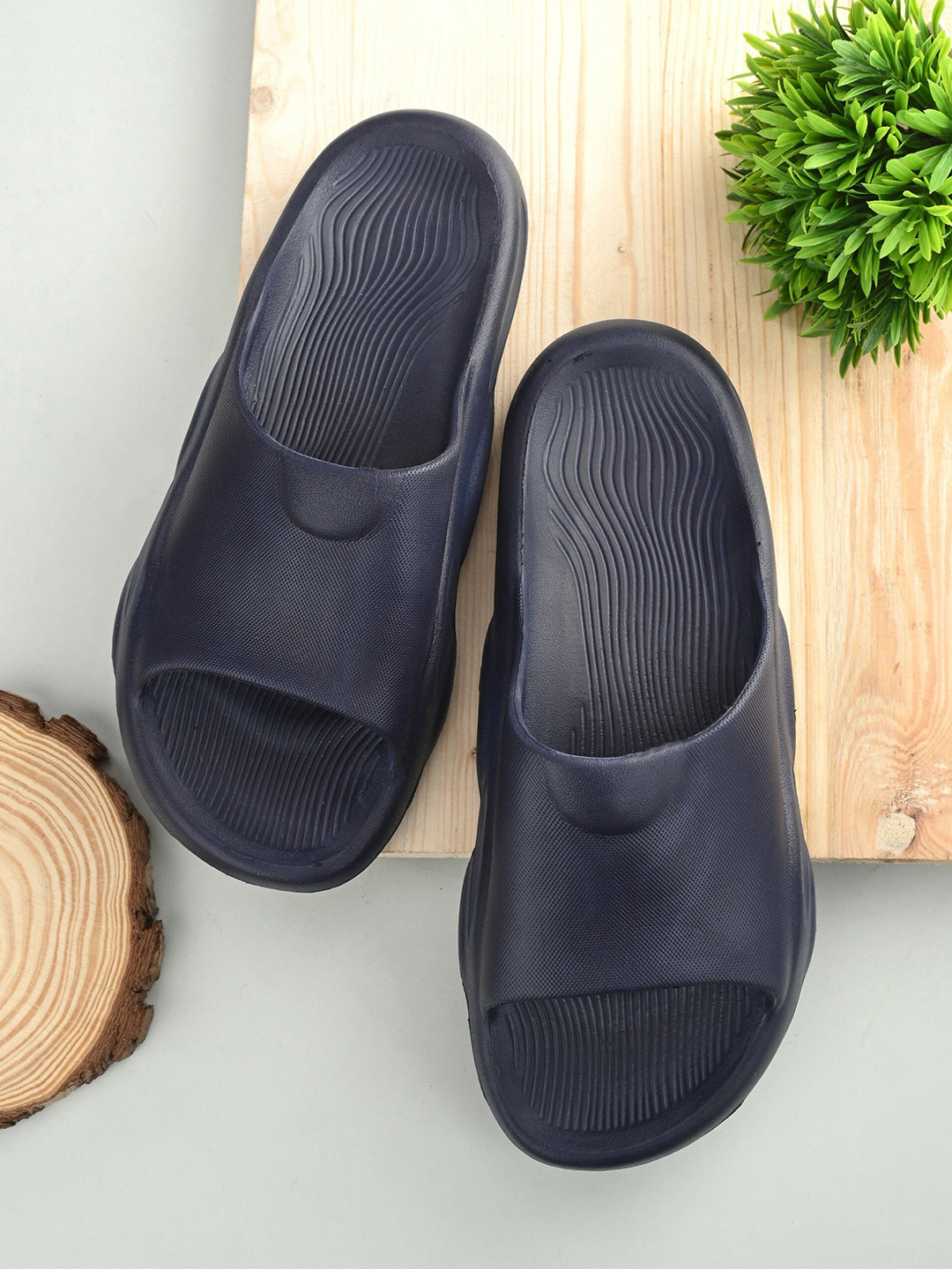 Buy HRX By Hrithik Roshan Men Rubber Sliders - Flip Flops for Men ...