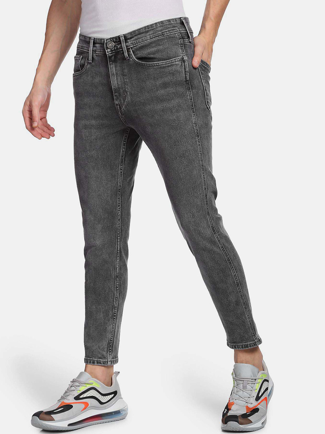 Buy Flying Machine Mankle Relaxed Tapered Mid Rise 90s Vintage Jeans ...