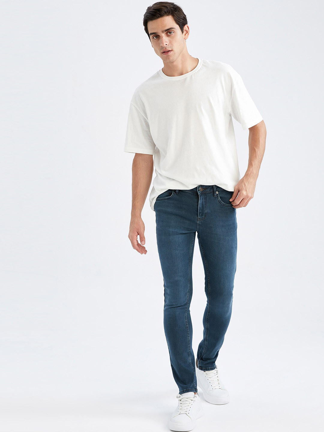 Buy DeFacto Men Light Fade Mid Rise Clean Look Jeans - Jeans for Men ...