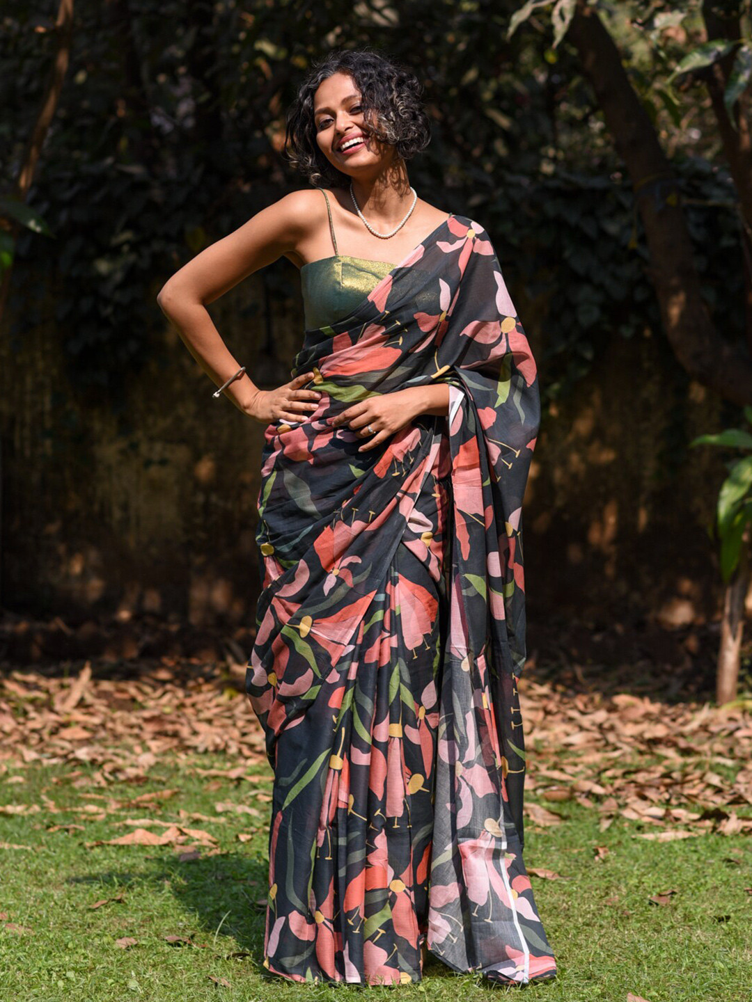 Buy Suta Floral Pure Cotton Saree - Sarees for Women 21642704 | Myntra