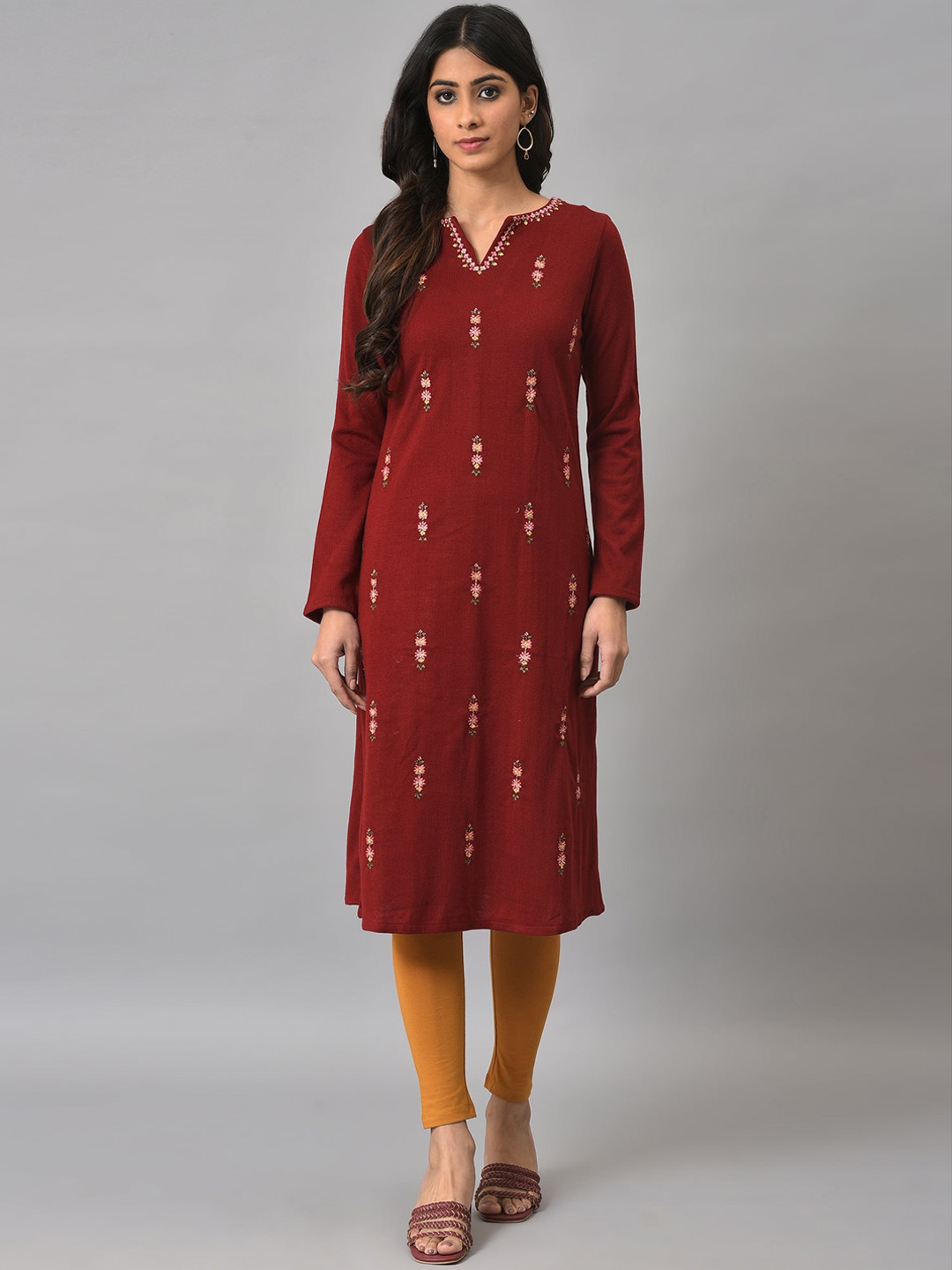 Buy W Women Floral Embroidered Acrylic Kurta - Kurtas for Women ...