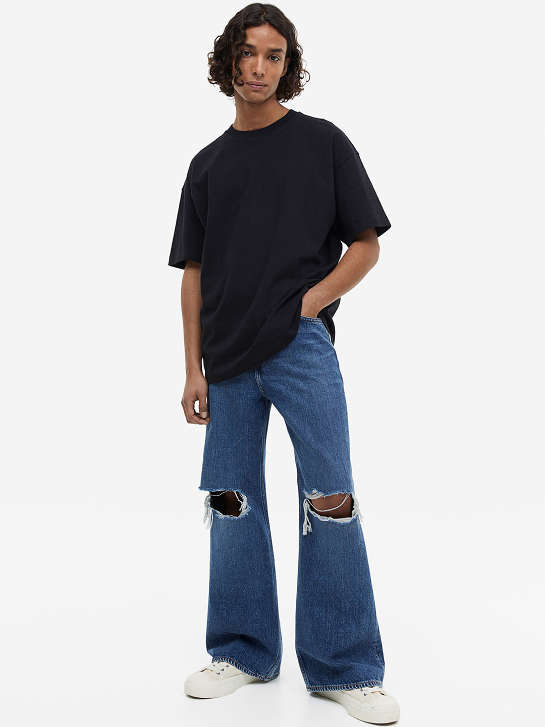 Buy H&M Men Loose Bootcut Jeans - Jeans for Men 21678920 | Myntra
