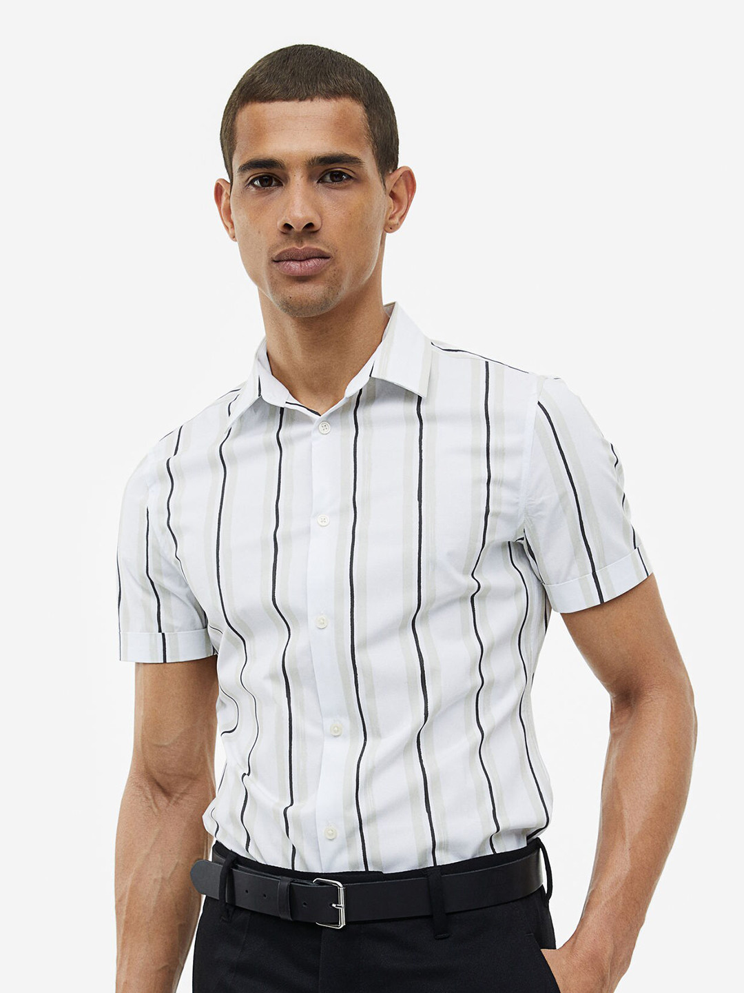 Buy H&M Men Cotton Shirt Muscle Fit - Shirts for Men 21704672 | Myntra