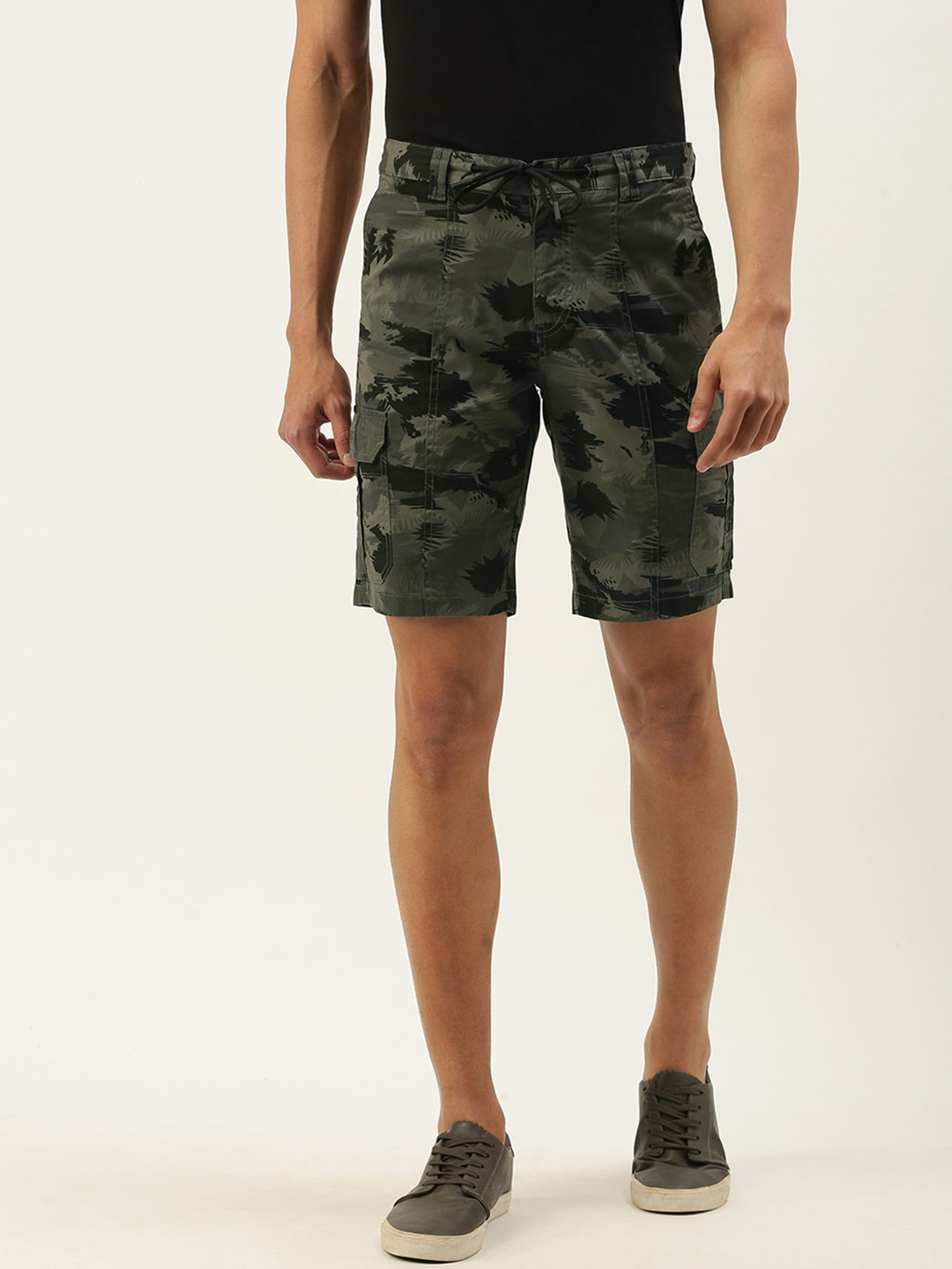 Buy IVOC Men Black Camouflage Printed Slim Fit Cotton Cargos Shorts ...