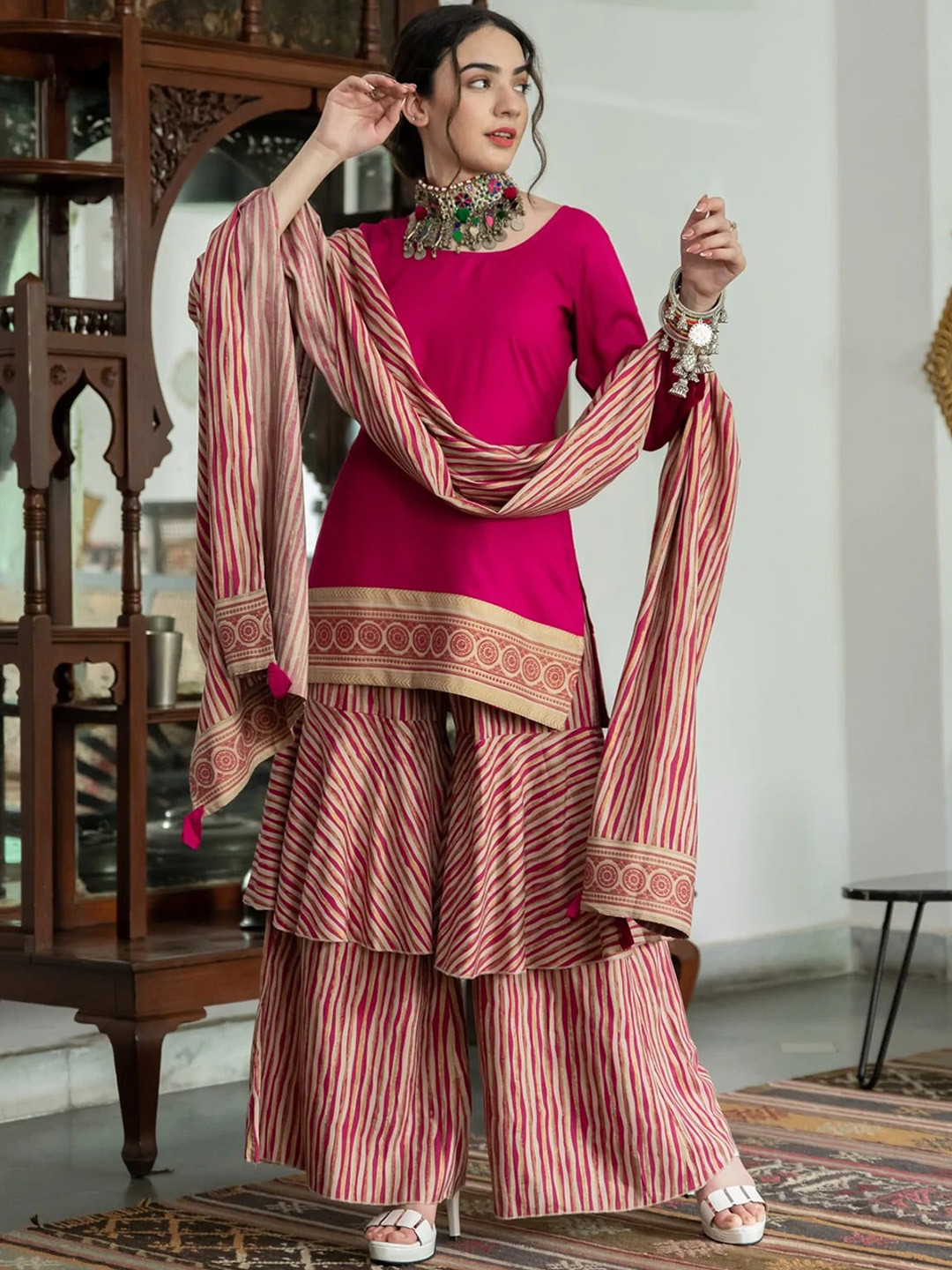 Buy Rustorange Women Printed Round Neck Kurta With Salwar & Dupatta ...