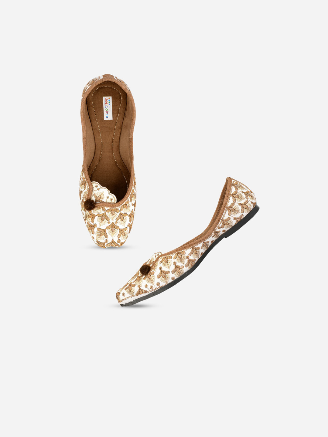 Buy DESI COLOUR Women Embellished Ethnic Mojaris - Flats for Women ...