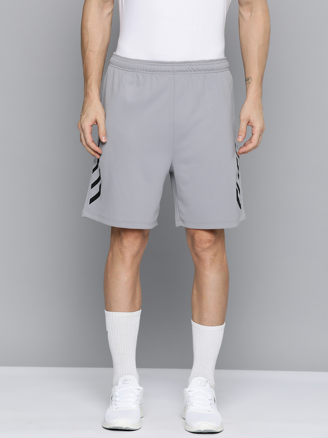 Buy HRX By Hrithik Roshan Rapid Dry Regular Fit Mid Rise Basket Ball ...