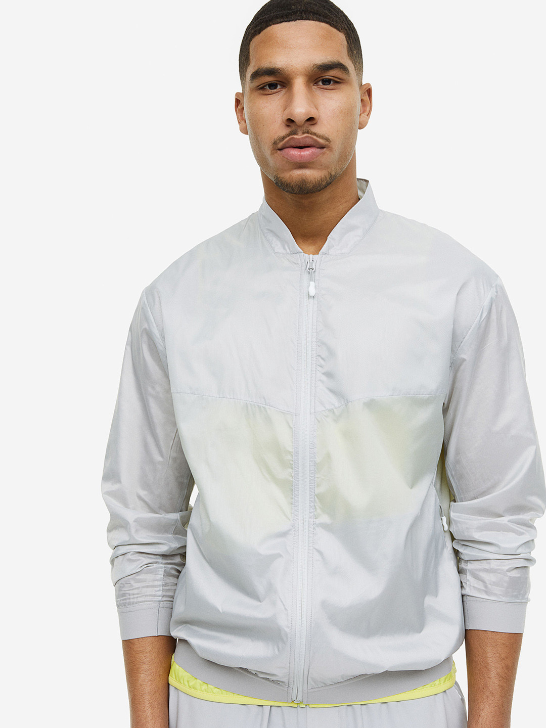 Buy H&M Men Lightweight Running Jacket - Jackets for Men 21813530 | Myntra