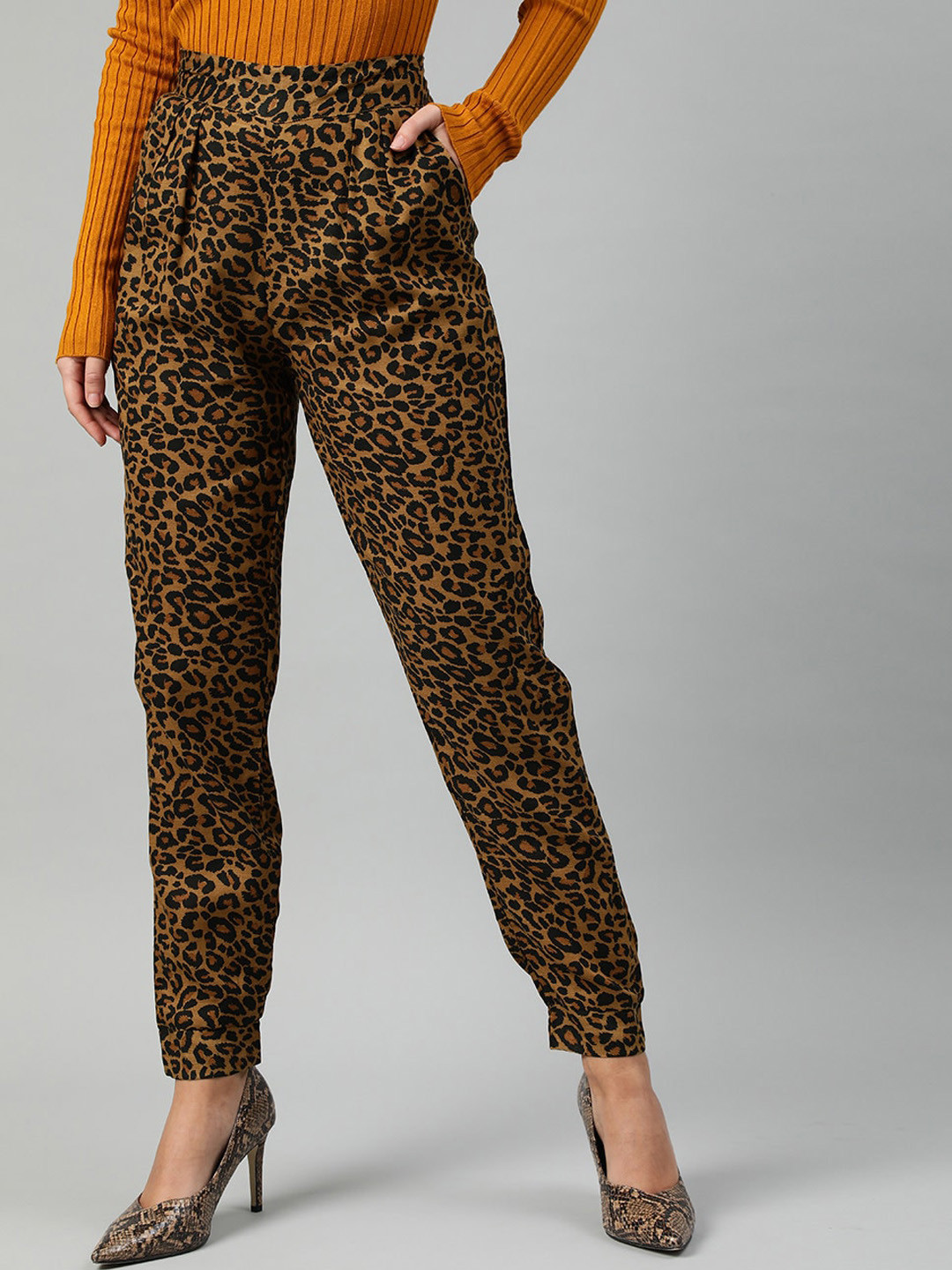 Buy Sera Women Animal Printed Pleated Trousers - Trousers for Women ...