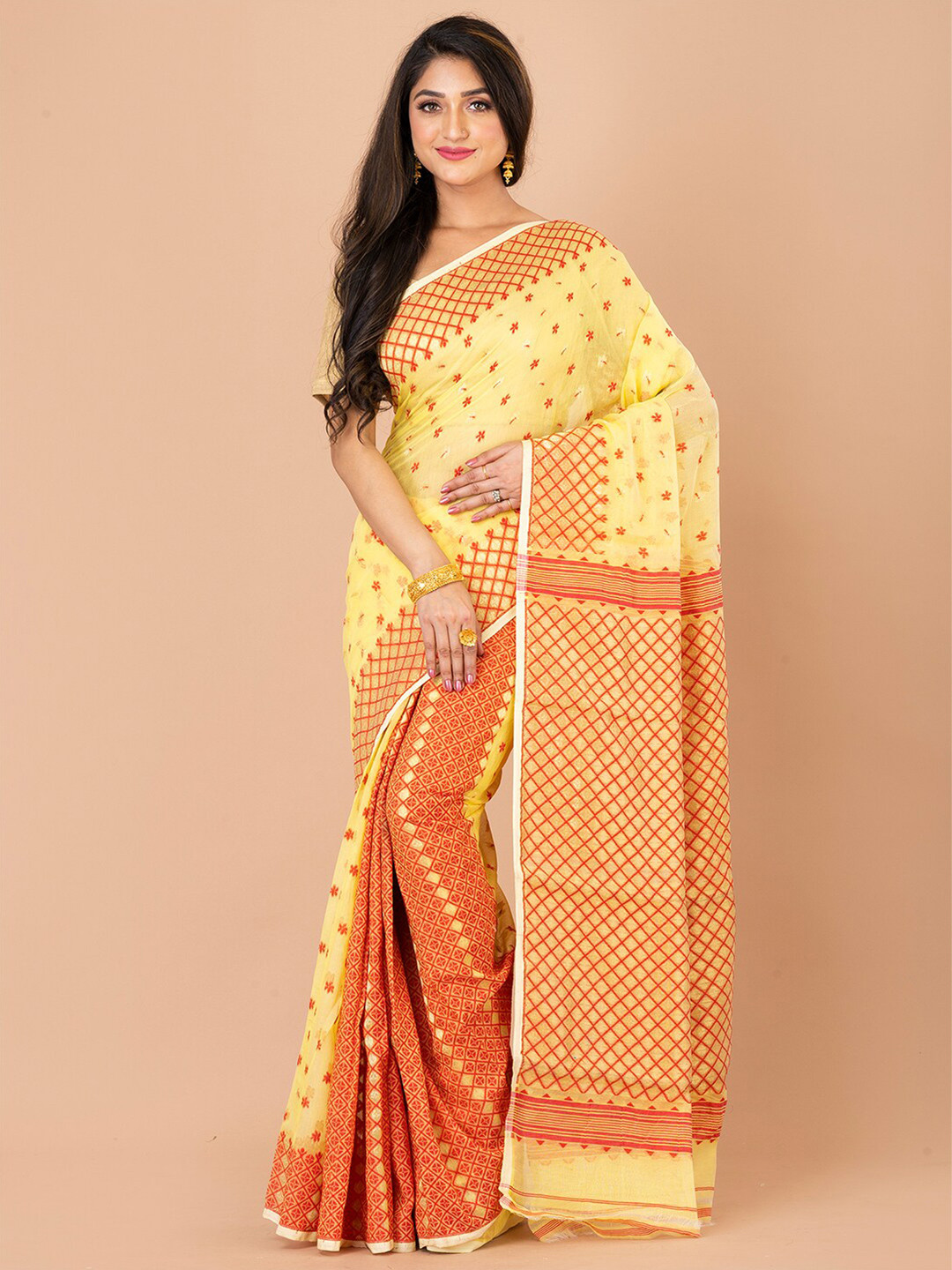 Buy Laa Calcutta Floral Woven Design Cotton Blend Jamdani Saree ...