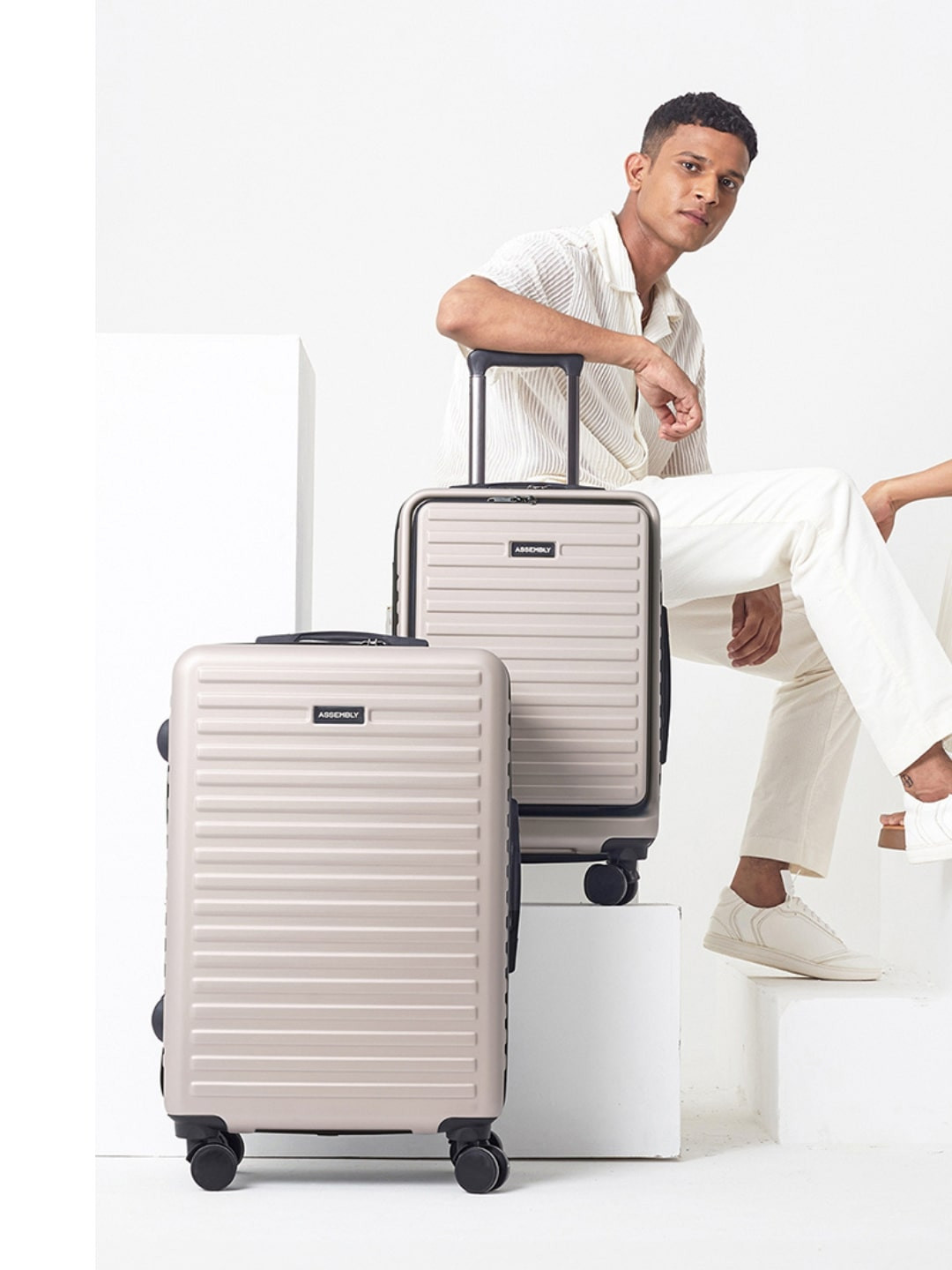 Buy Assembly Set Of 2 Textured Hard Cabin Sized Medium Sized Trolley ...