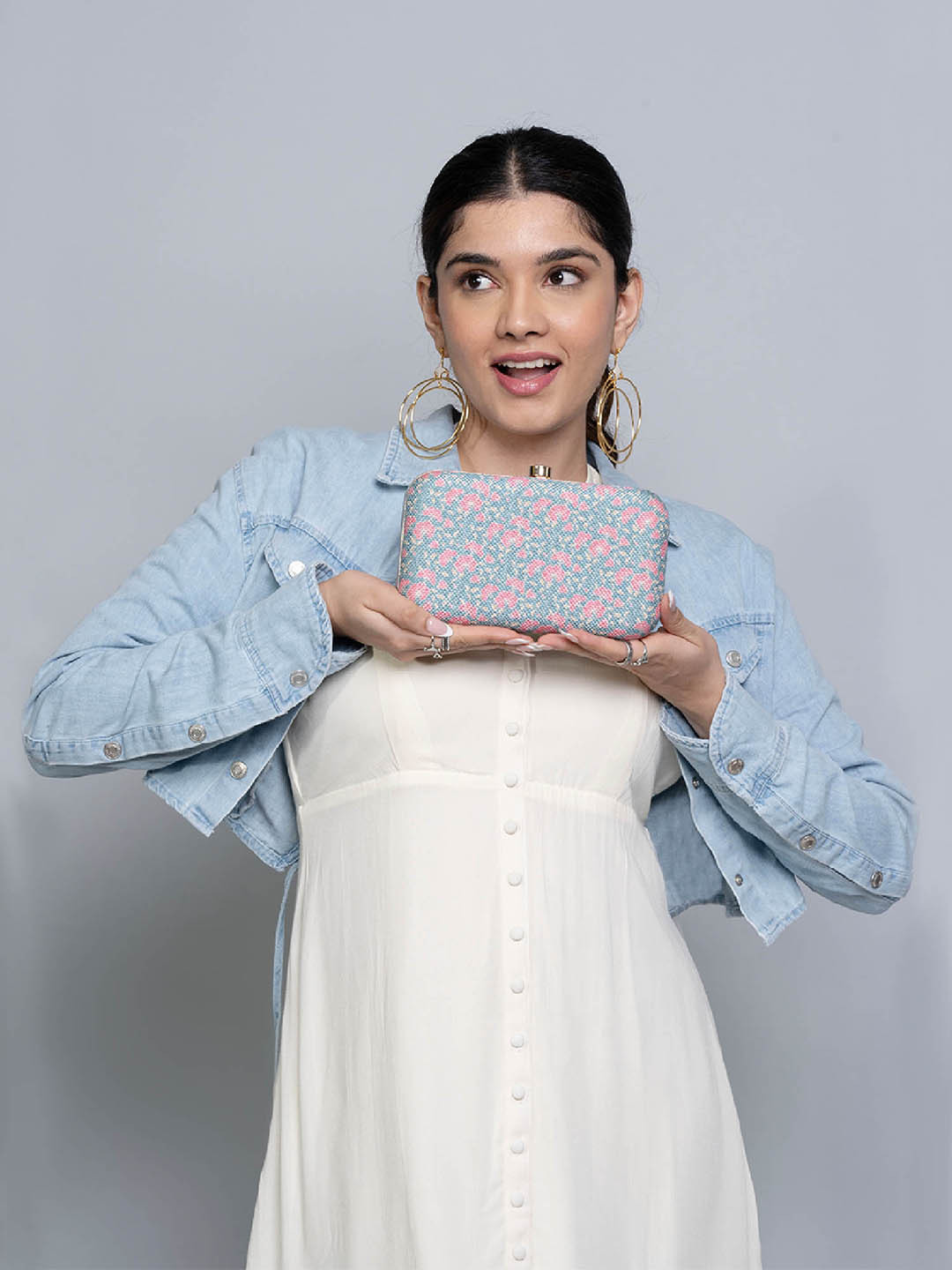 Buy ZOUK Floral Printed Box Clutch - Clutches for Women 21944766 | Myntra