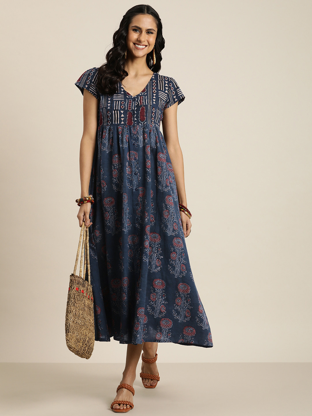 Buy Taavi Ajrakh V Neck Ethnic Motifs Floral Printed Pure Cotton Empire ...