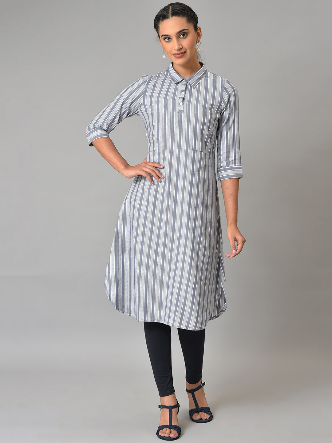 Buy AURELIA Striped Kurta - Kurtas for Women 21969890 | Myntra