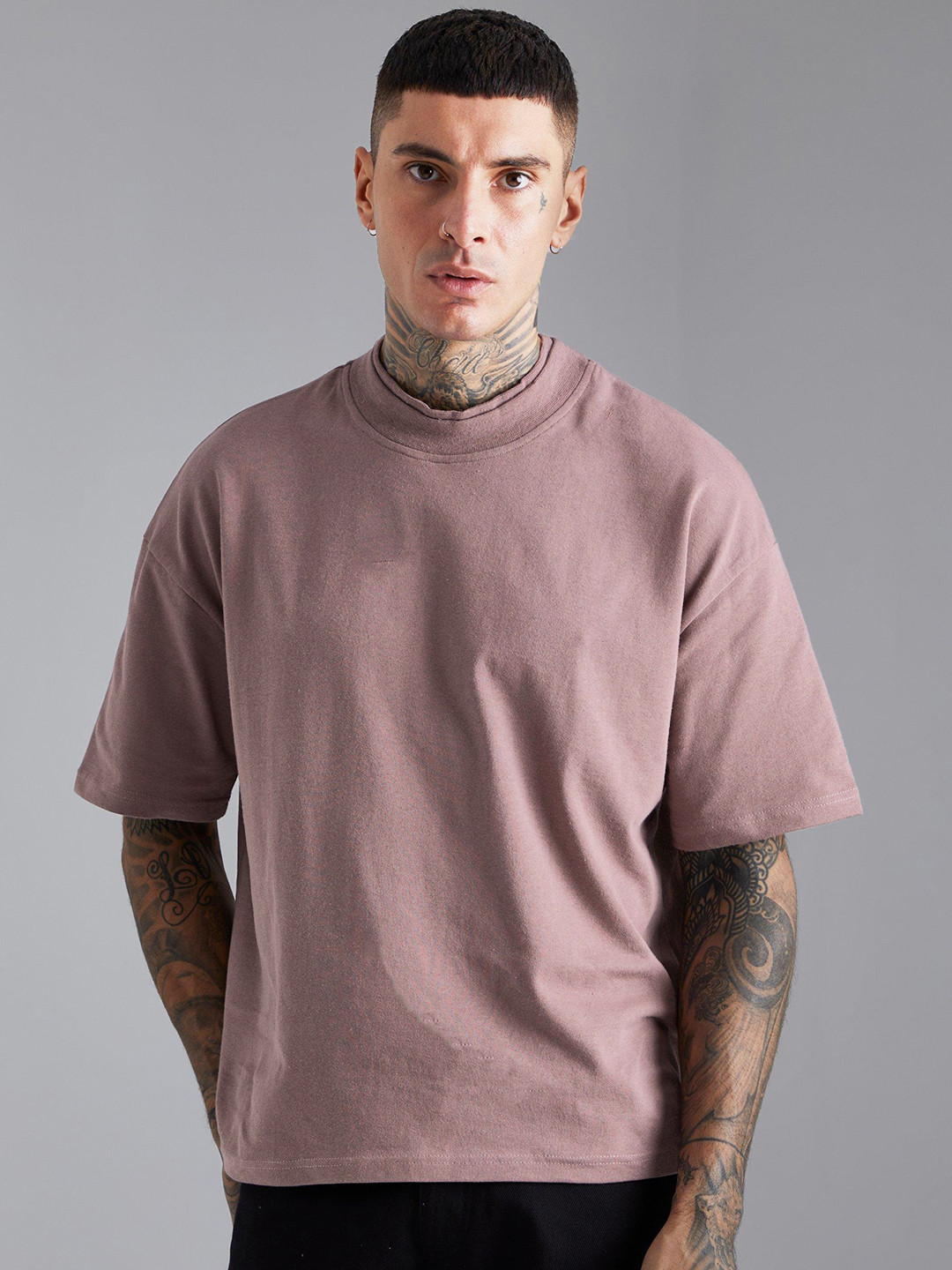 Buy BoohooMAN Pure Cotton Boxy T Shirt - Tshirts for Men 22029754 | Myntra