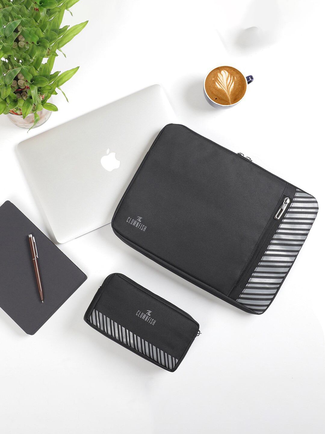 Buy THE CLOWNFISH Algo Solid Laptop Sleeve With Pouch - Laptop Bag for ...