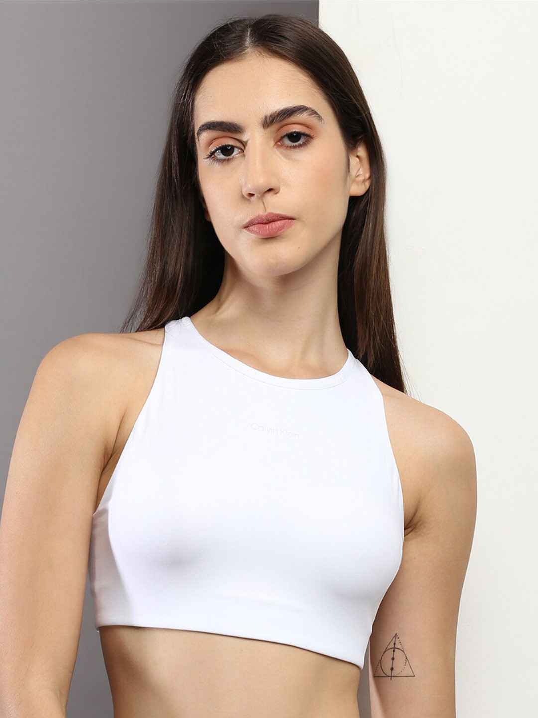 Buy Calvin Klein Underwear Underwired Non Padded Seamless Super Support ...