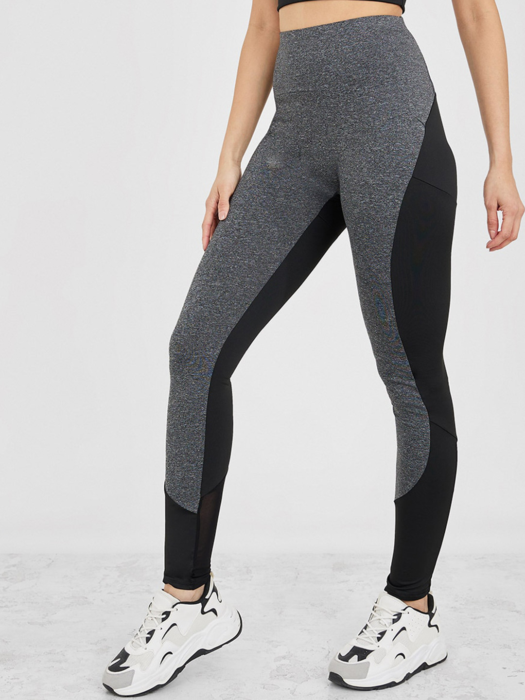 Buy Styli Women Colorblocked Active Tights - Tights for Women 22194880 ...