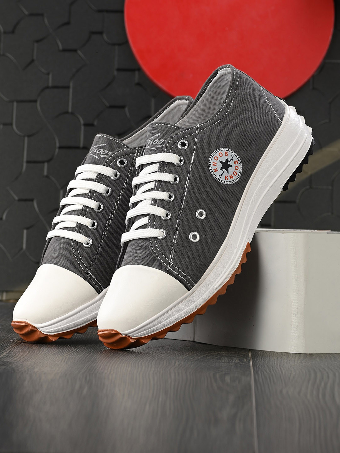 Buy Knoos Men Lightweight Comfort Insole Contrast Sole Canvas Sneakers ...