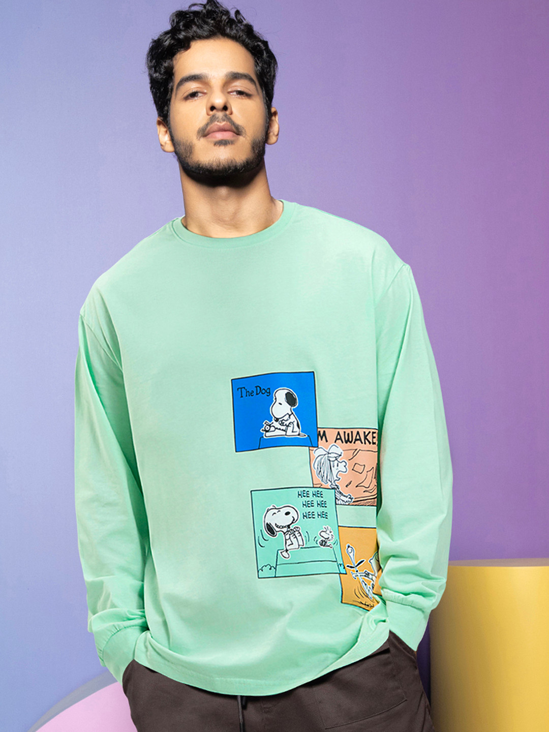 Buy Bewakoof Official Peanuts Merchandise Snoopy Stripboard Printed ...