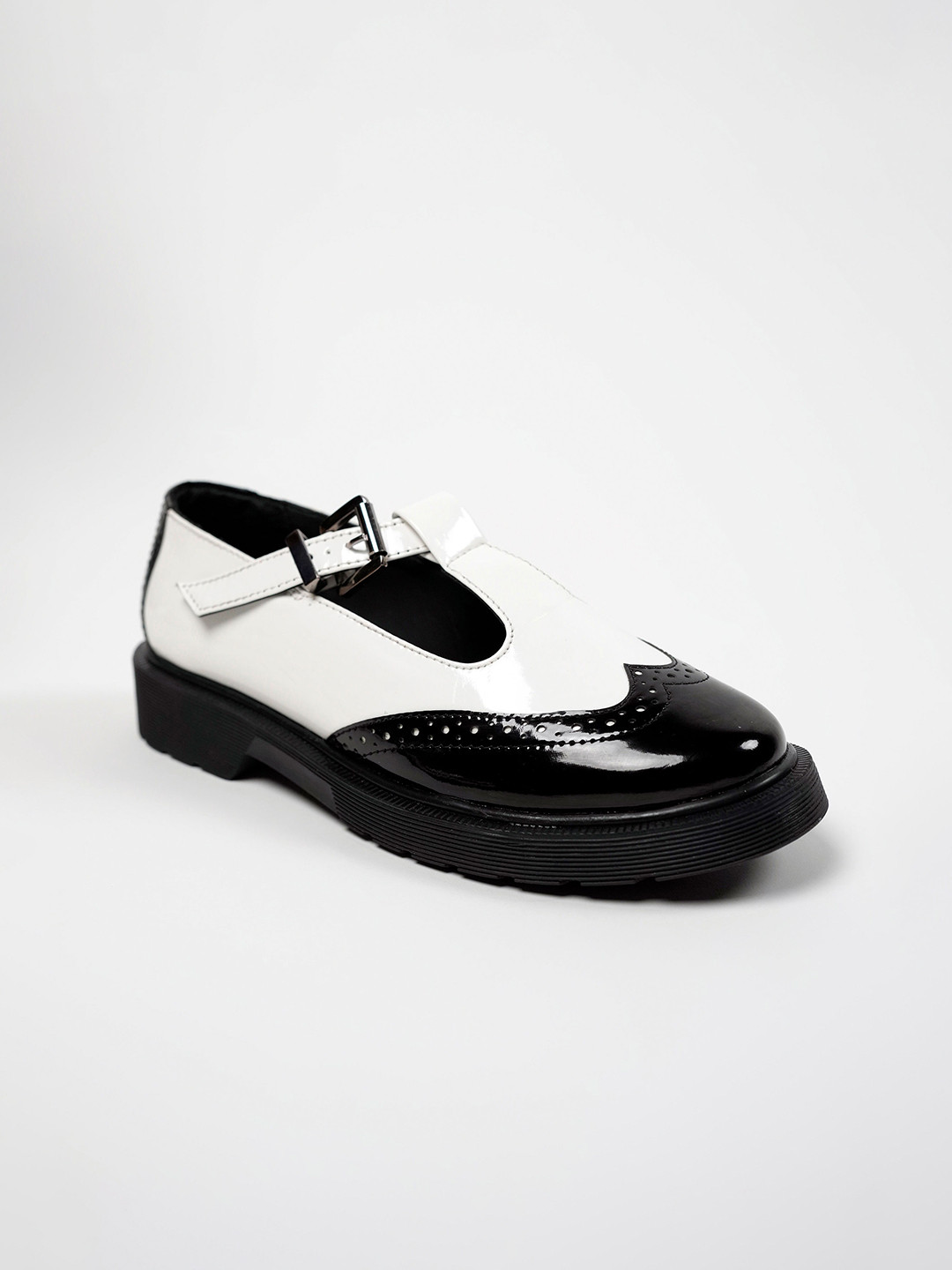 Buy Theater Women Hamiltons Alexander Colourblocked Brogues Loafers ...