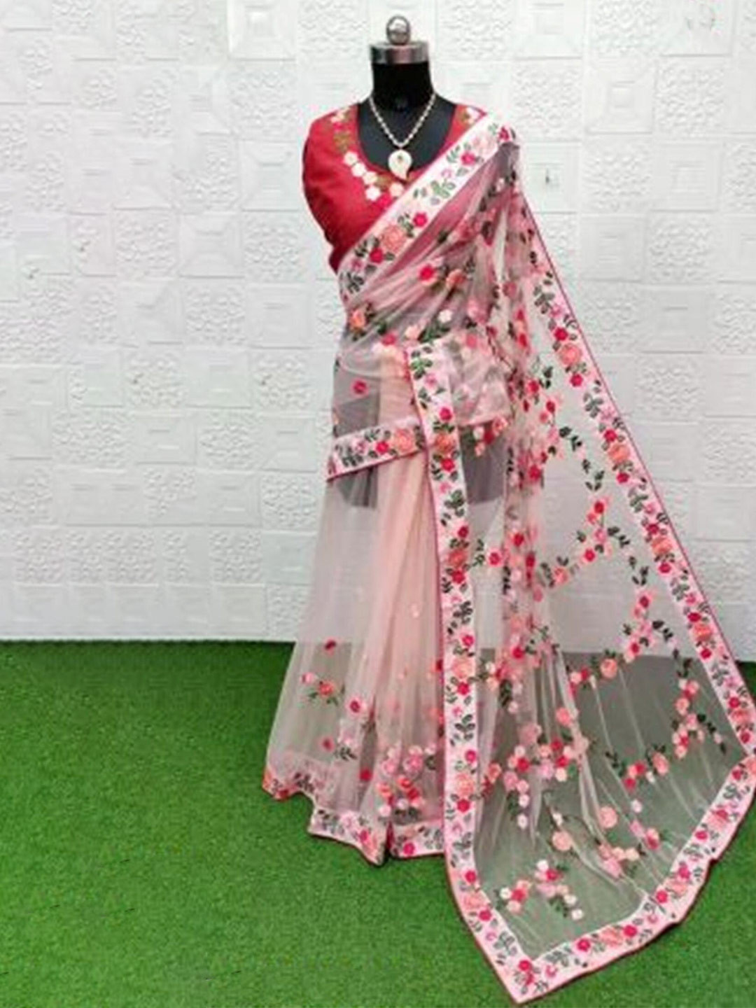 Buy APNISHA Floral Embroidered Sequinned Net Saree - Sarees for Women ...