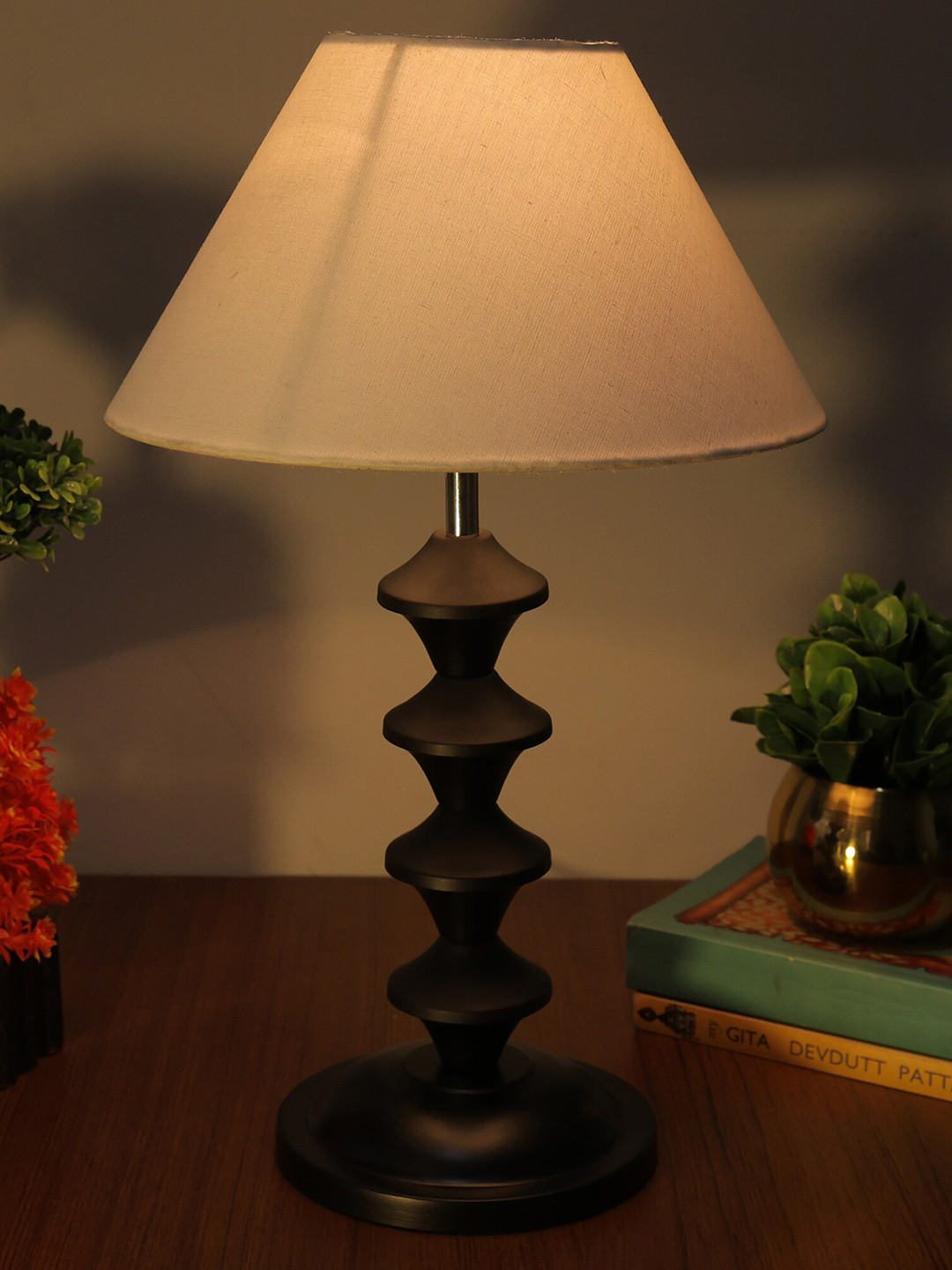 Buy Homesake Beige & Black Textured Jute Shade With Pillar Metal Base ...