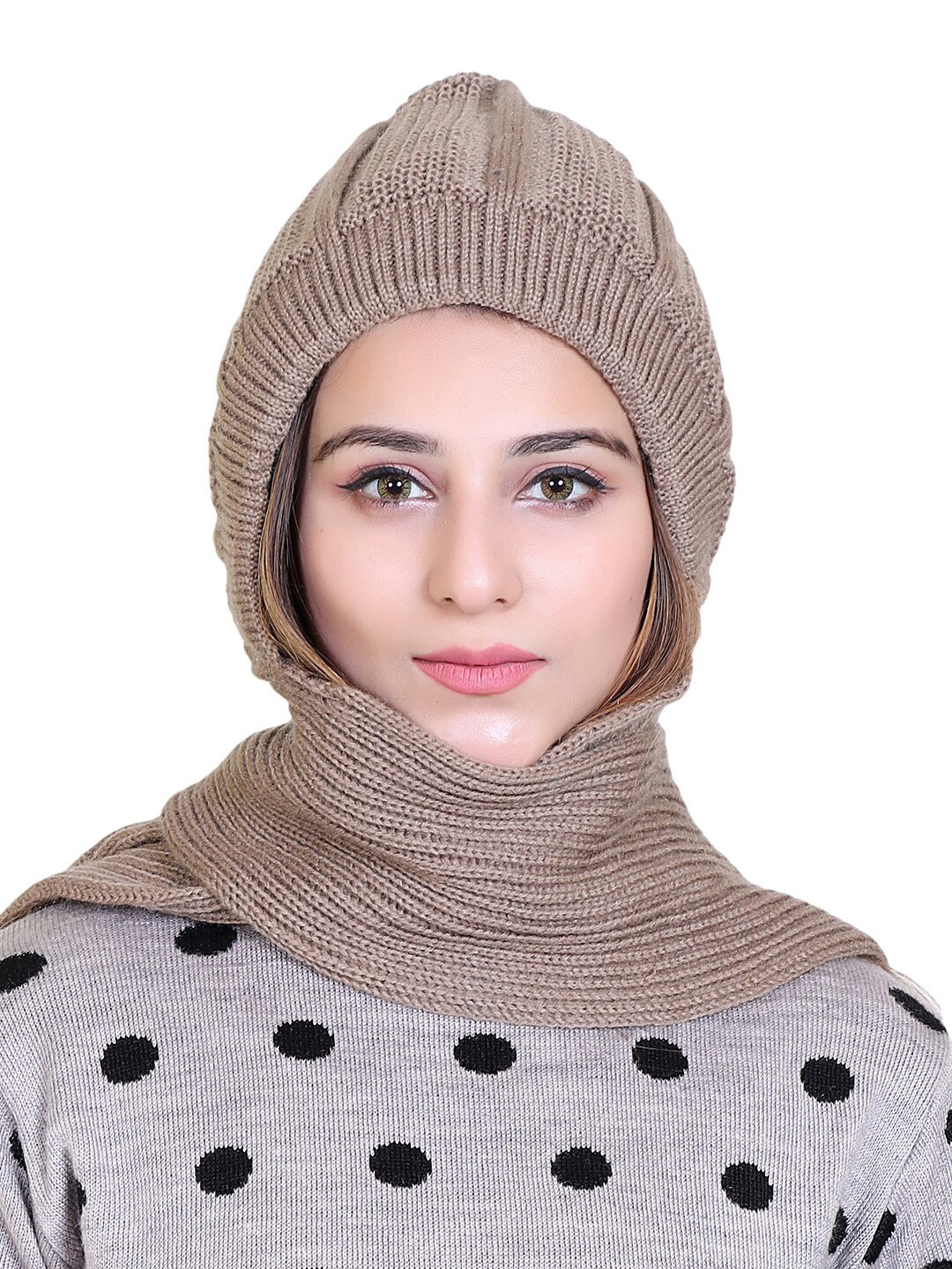 Buy Gajraj Self Design Woolen Beanie With Attached Muffler - Caps for ...