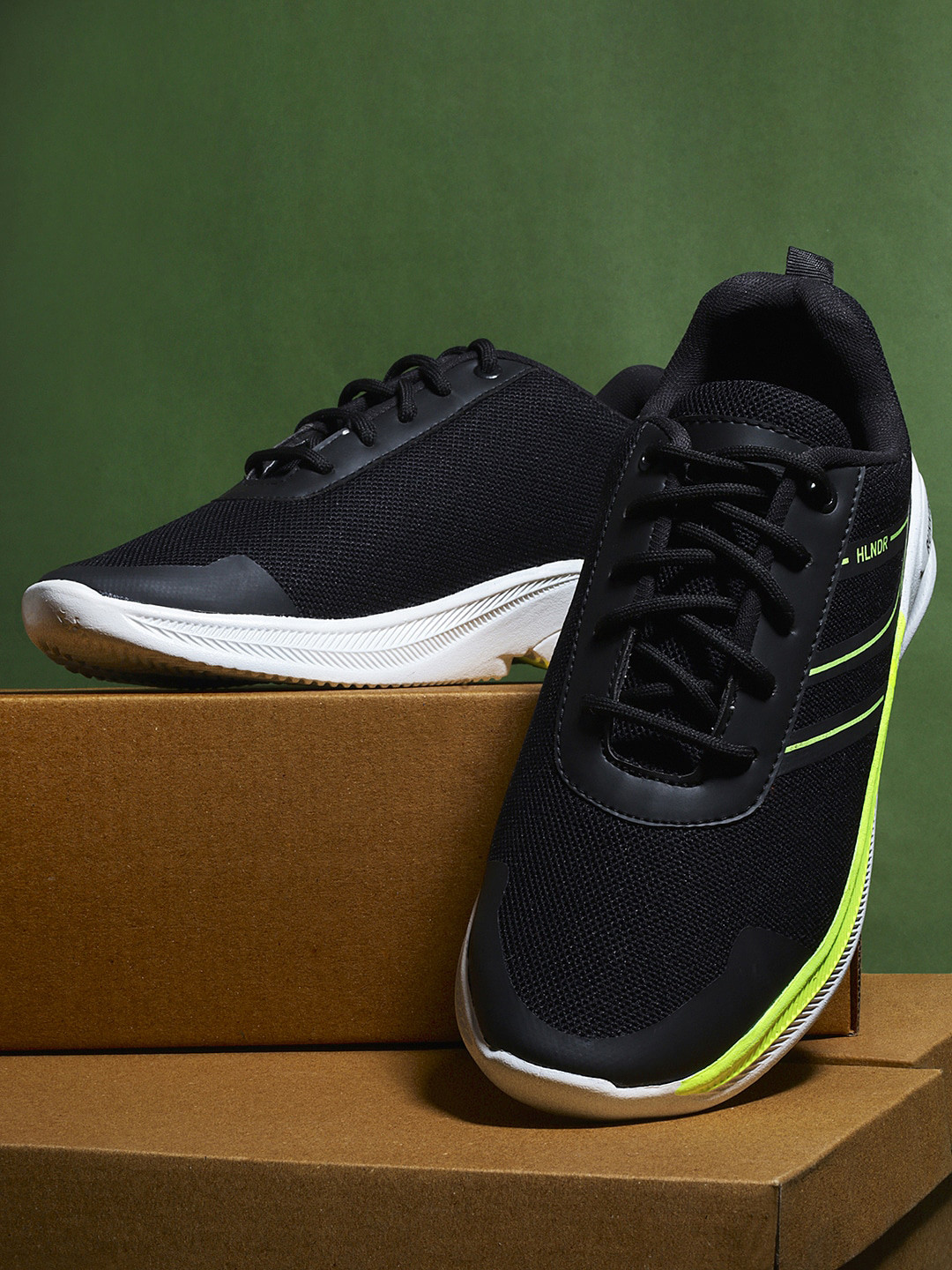 Buy HIGHLANDER Men Light Weight Comfort Insole Lace Up Walking Shoes ...