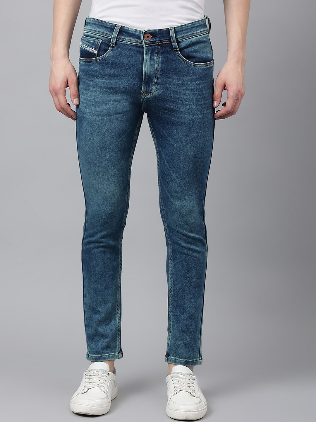 Buy Code 61 Men Skinny Fit Low Rise Light Fade Stretchable Jeans ...