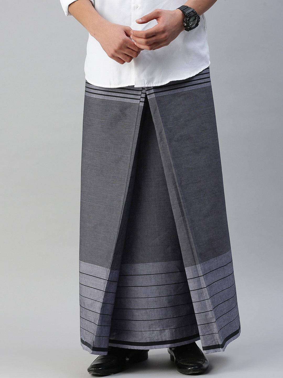 Buy Ulama Men Striped Pure Cotton Stitched Lungi - Lungi for Men ...