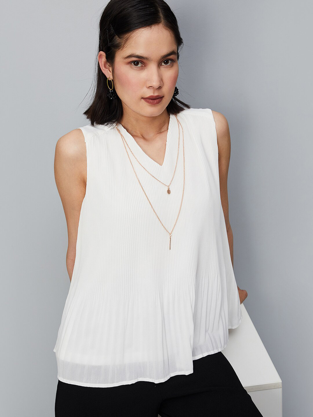 Buy Max V Neck Sleeveless A Line Top - Tops for Women 22311380 | Myntra