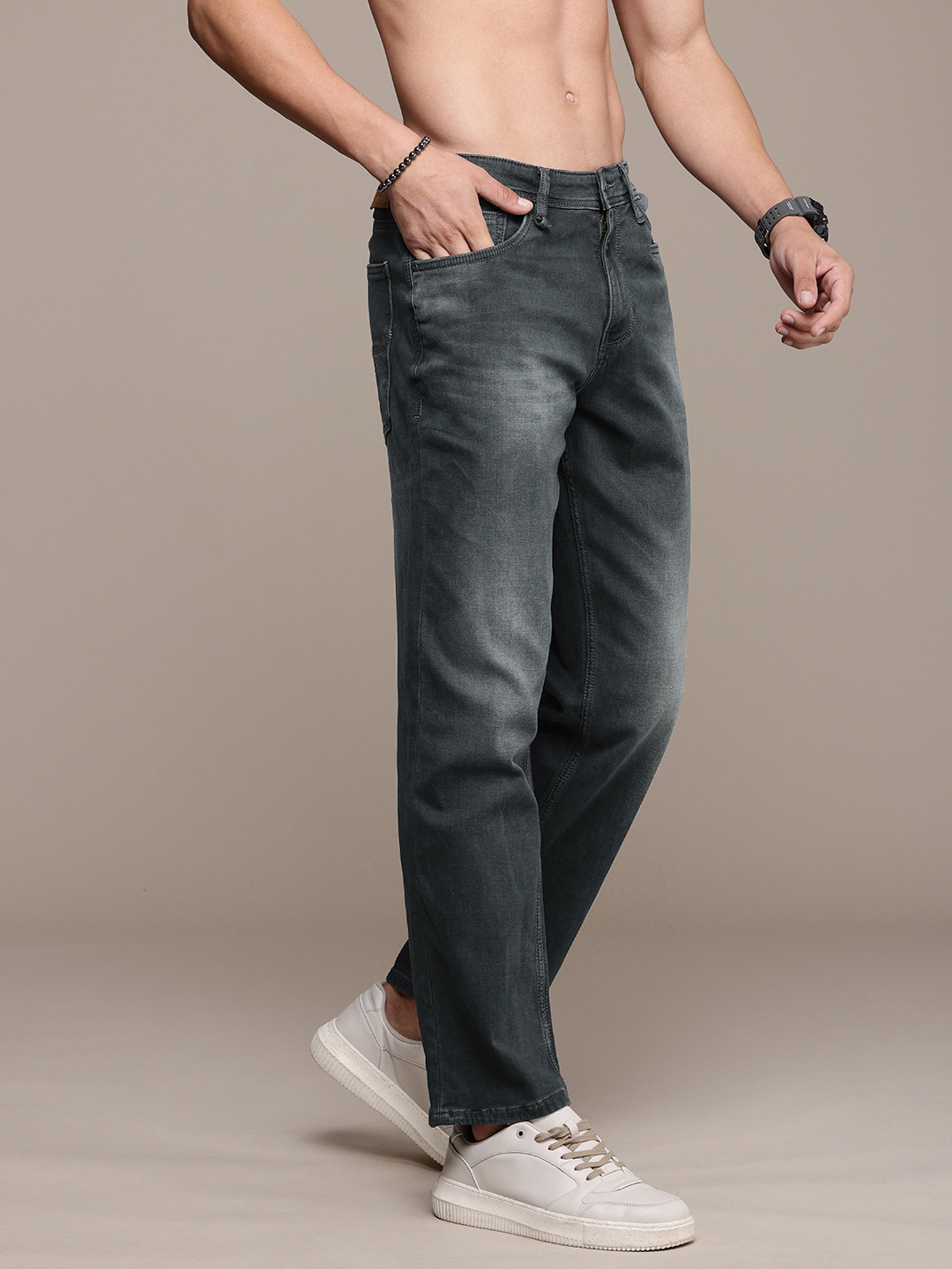 Buy The Roadster Life Co. Men Straight Fit Light Fade Stretchable Jeans ...