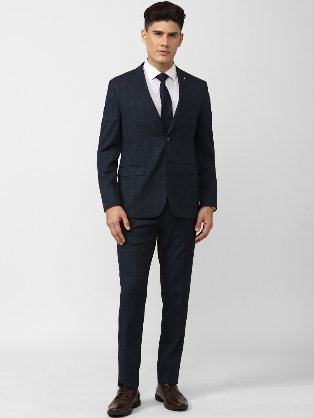 Buy Van Heusen Single Breasted Slim Fit Two Piece Formal Suit - Suits ...