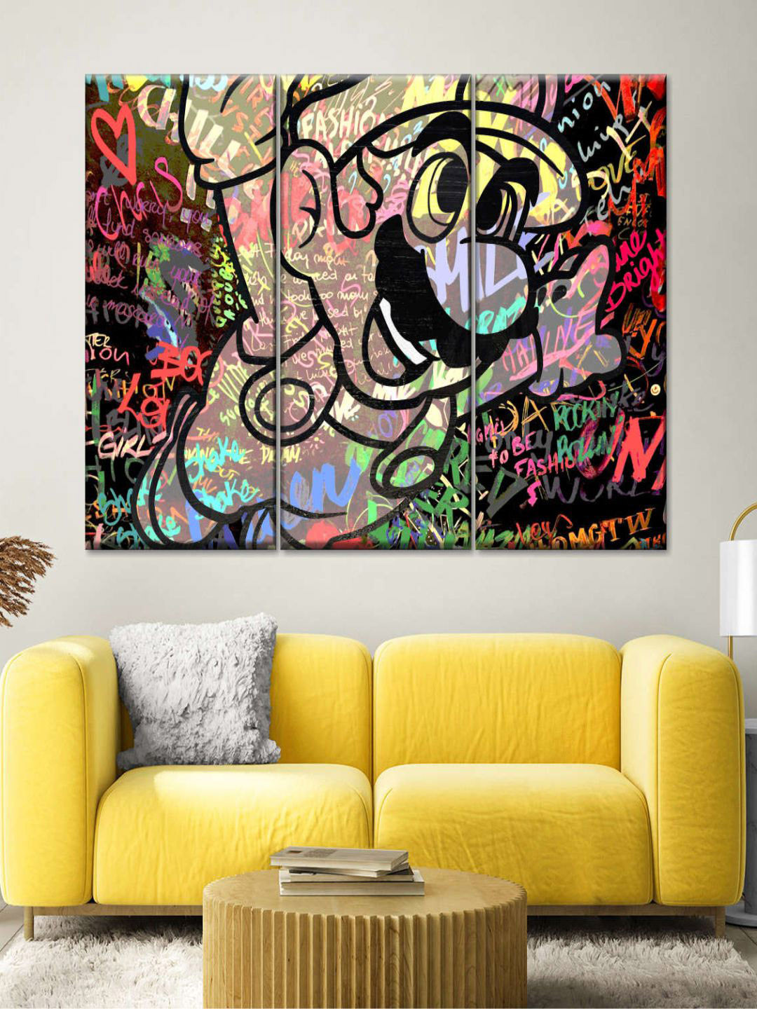 Buy POSTERS AND TRUSS 3 Pcs Blue & Red Super Mario Graffiti Printed ...