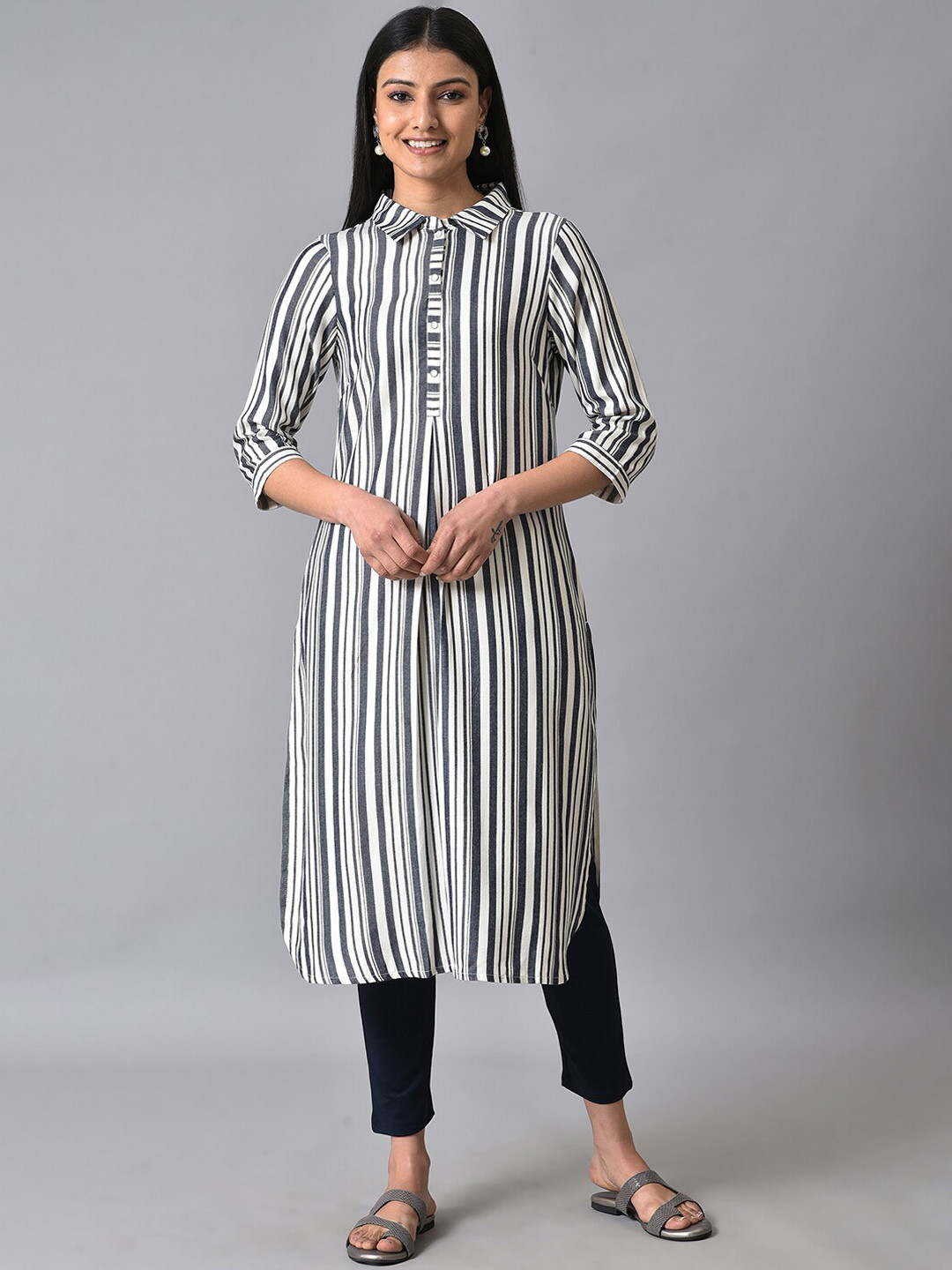 Buy AURELIA Striped Shirt Collar Kurta - Kurtas for Women 22350652 | Myntra