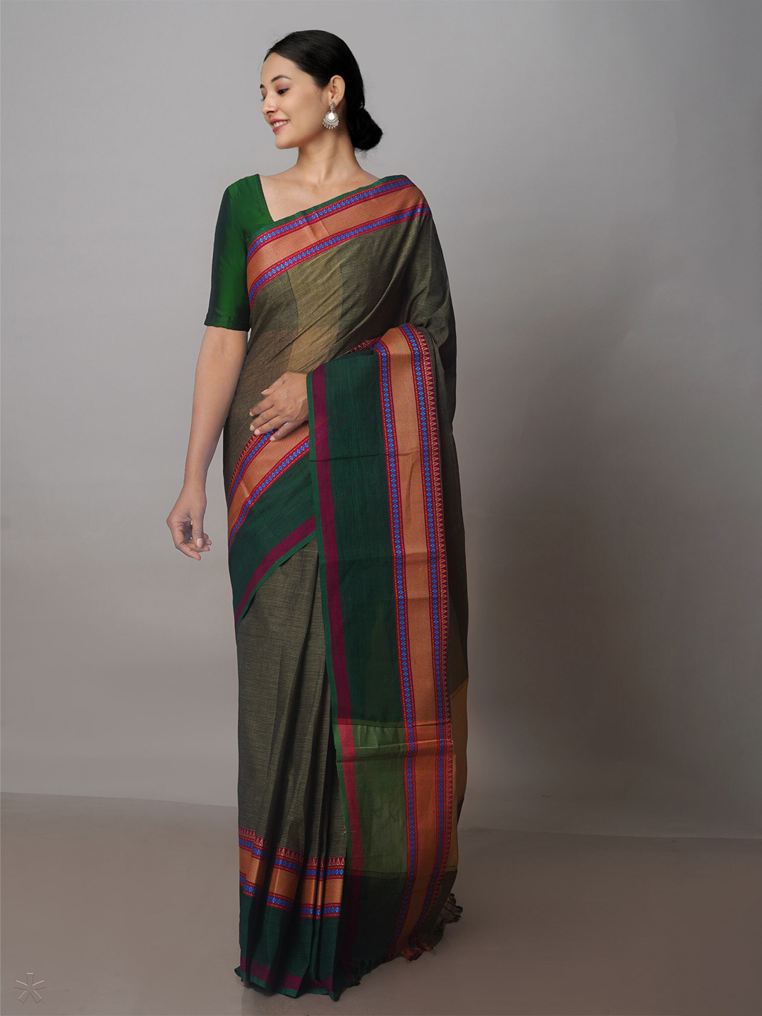 Buy Unnati Silks Striped Zari Mangalagiri Saree - Sarees for Women ...