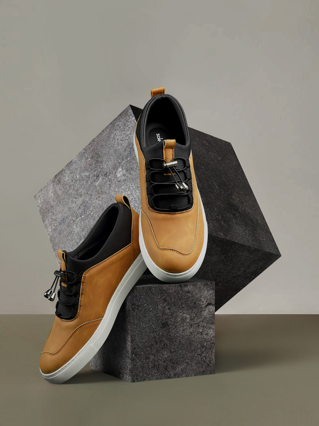 Buy SOLETHREADS REBEL Men STANLEY Colourblocked Memory Foam Basics ...