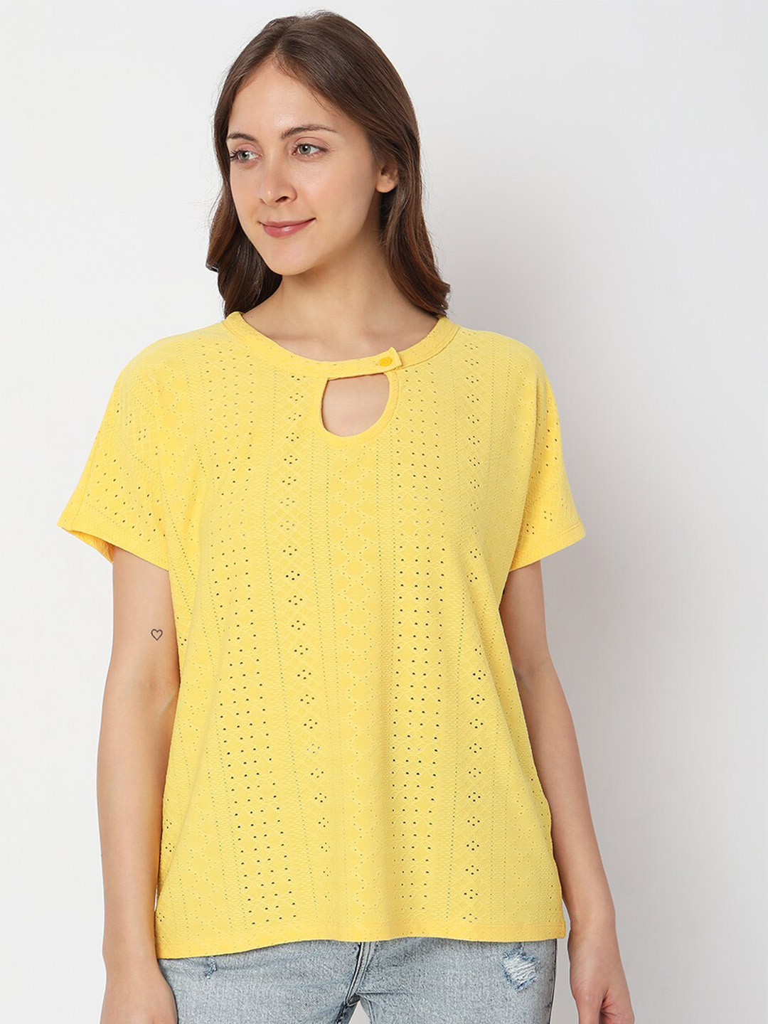 Buy Vero Moda Keyhole Neck Top - Tops for Women 22459668 | Myntra