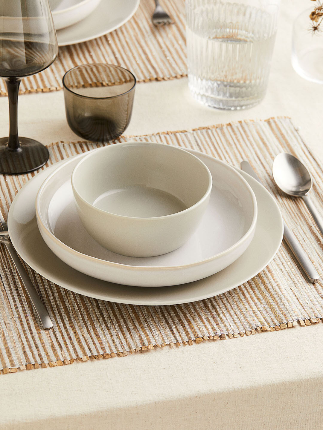 Buy H&M Beige & White 2 Pack Table Mats - Table Placemats for Unisex ...