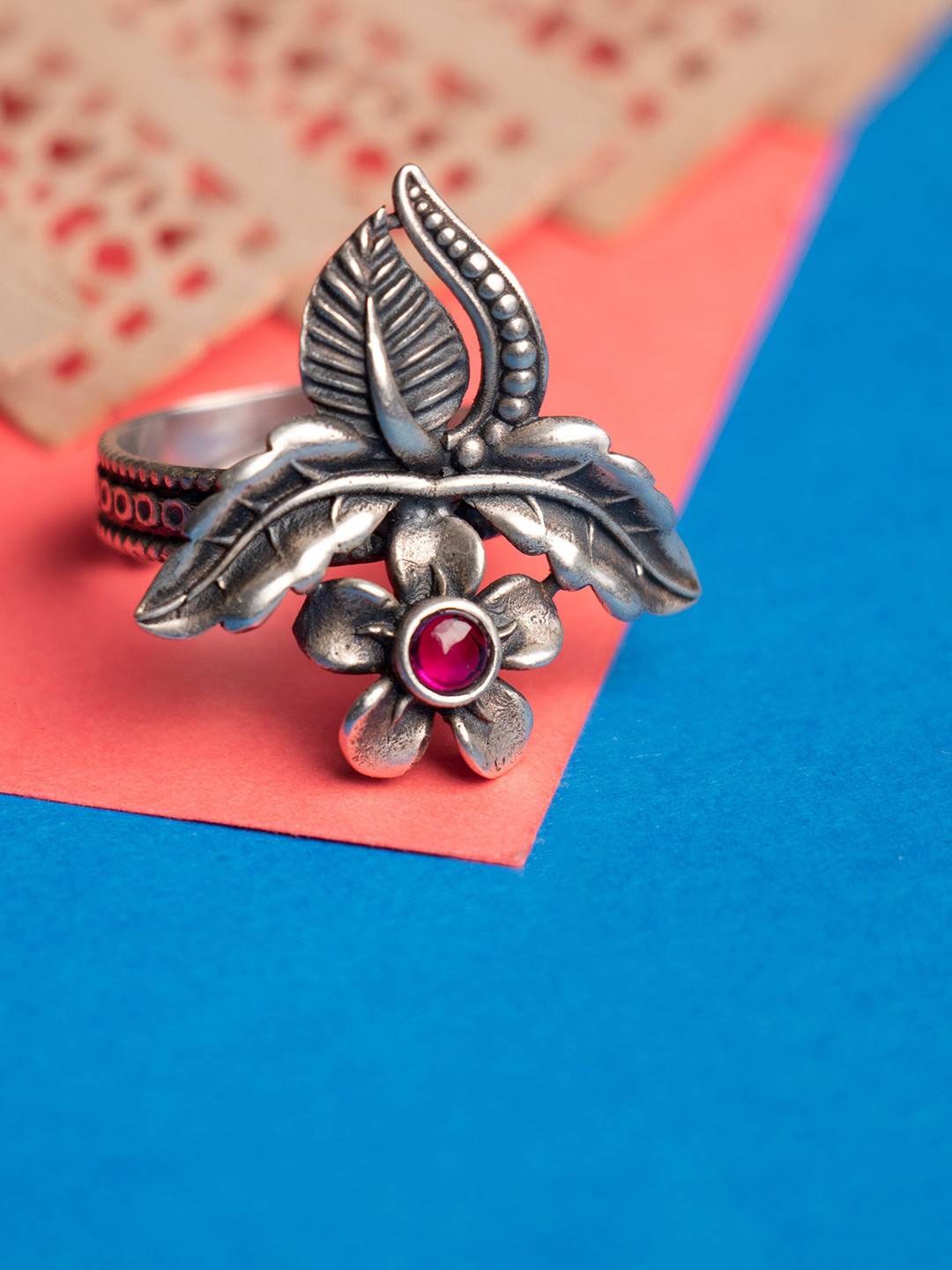 Buy Shyle 925 Sterling Silver Oxidized Stone Studded Flower Leaf ...