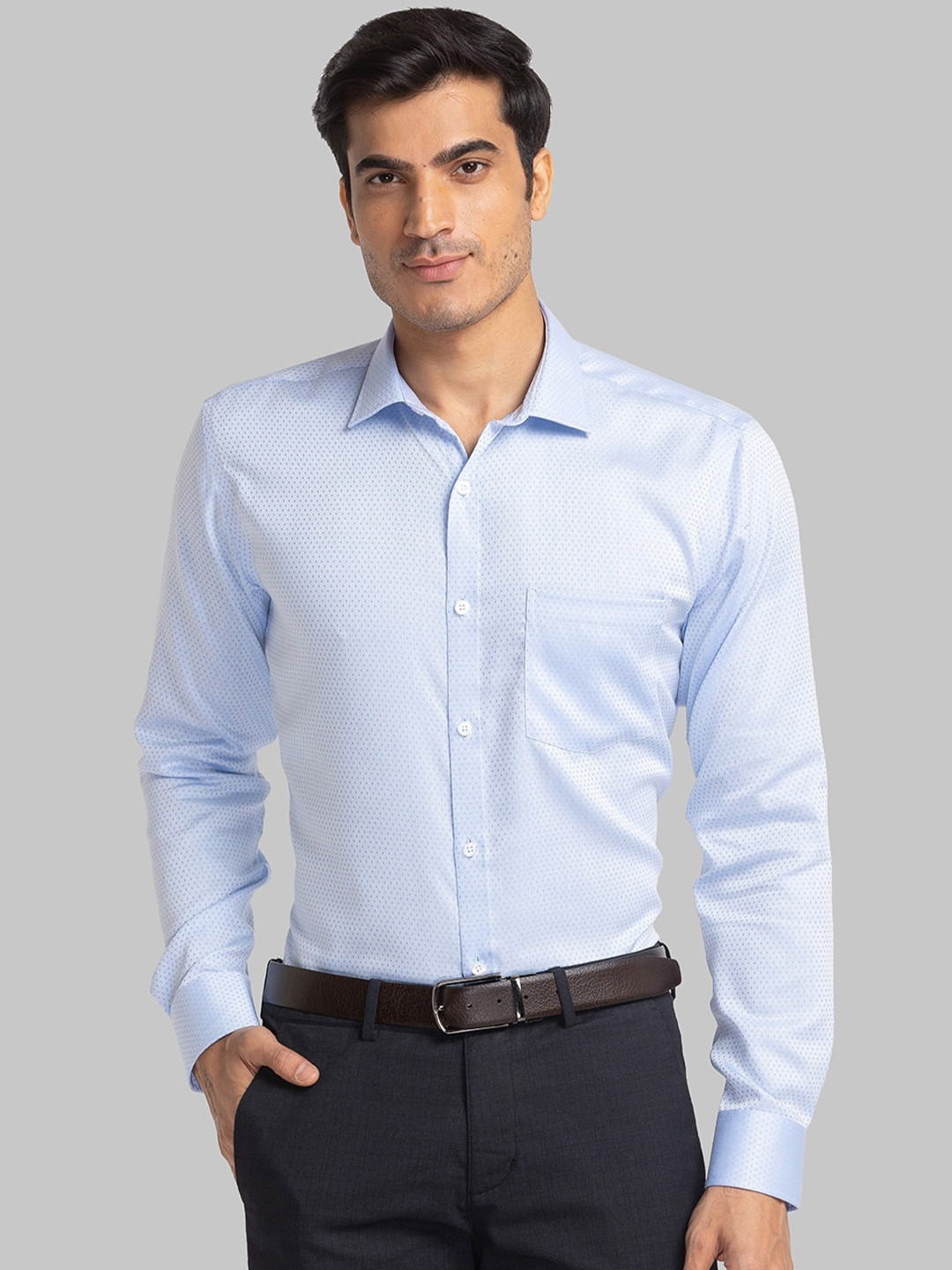 Buy Park Avenue Self Design Spread Collar Pure Cotton Slim Fit Formal ...