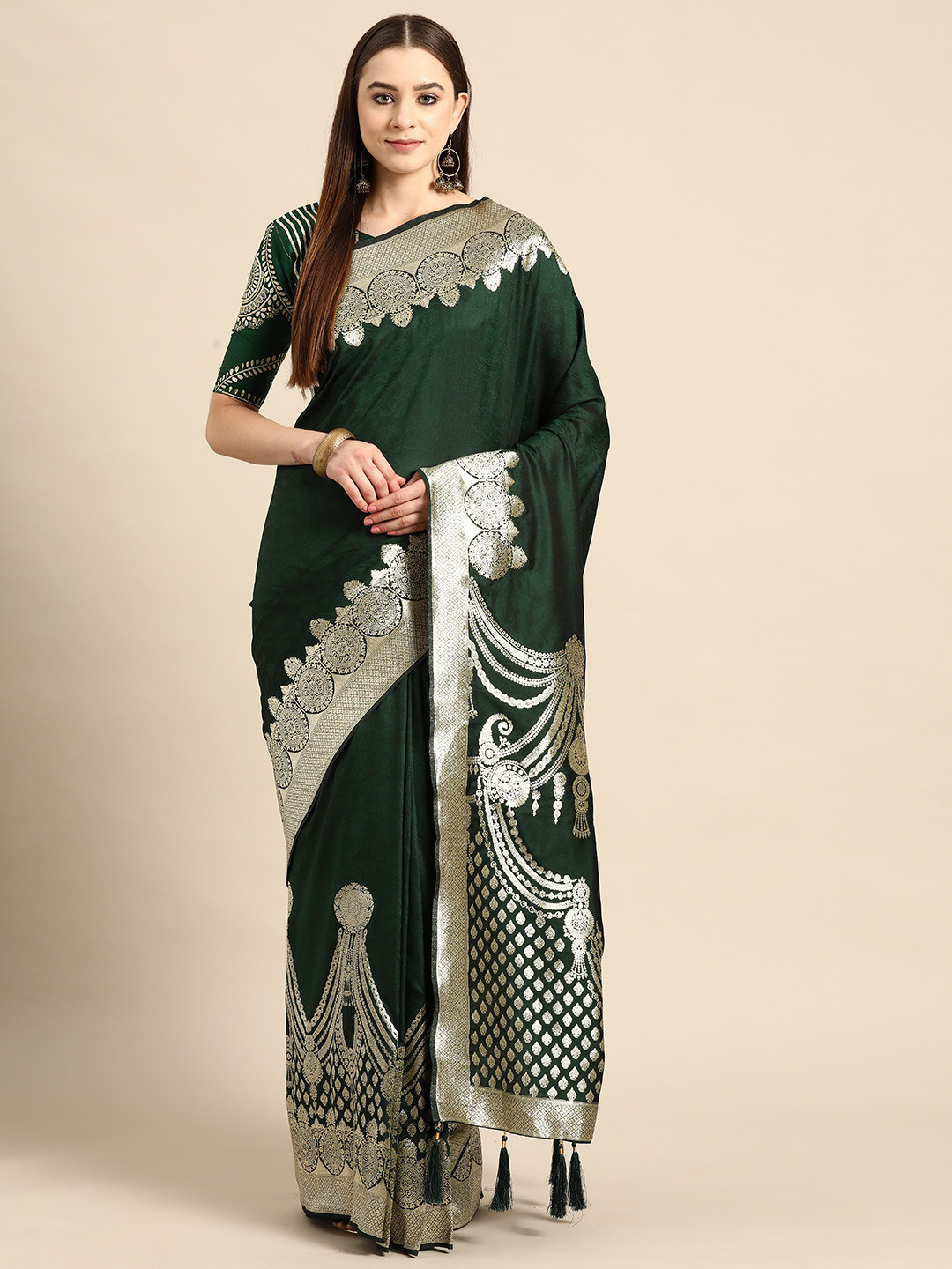 Buy MANOHARI Green Woven Design Silk Blend Banarasi Saree - Sarees for ...
